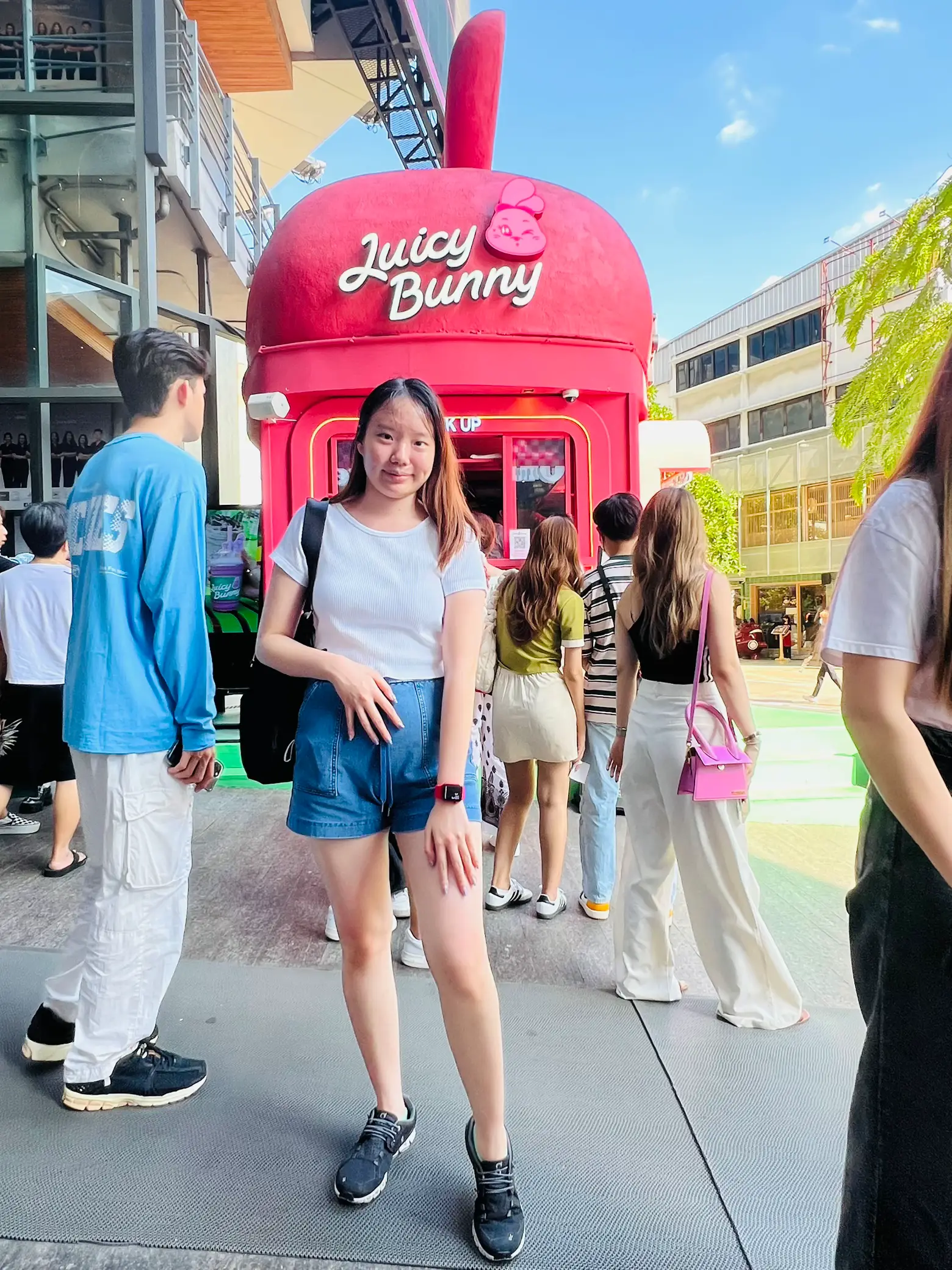 Juicy bunnie ร้านดังมาก ตบเเต่ | แกลเลอรีที่โพสต์โดย Mori | Lemon8