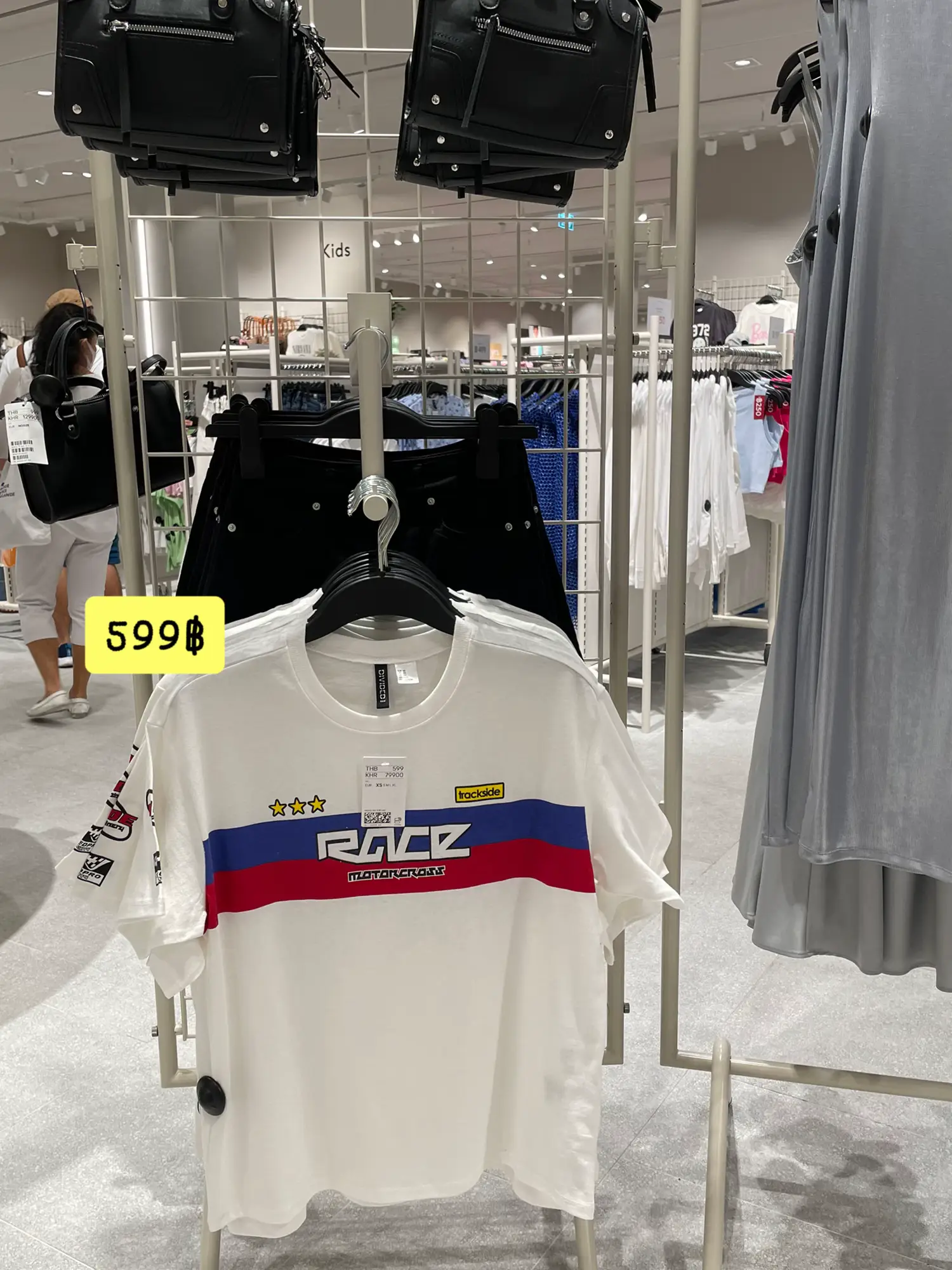 H&M July สายสตรีทห้ามพลาดด | แกลเลอรีที่โพสต์โดย K_mimo.wn | Lemon8