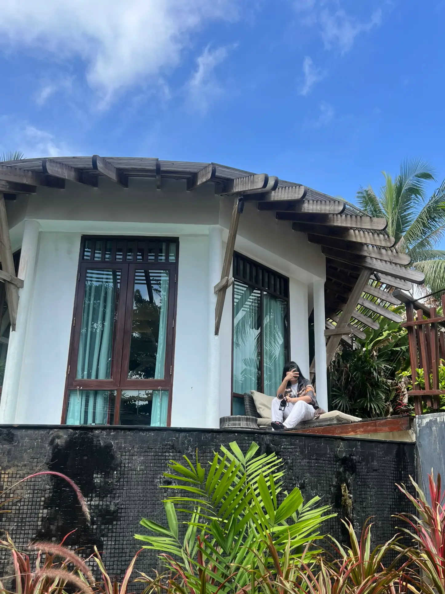 Cham’s house ที่พักเกาะกูด ให้ฟีลบาหลี🛖🌴 | แกลเลอรีที่โพสต์โดย MaiSiri | Lemon8