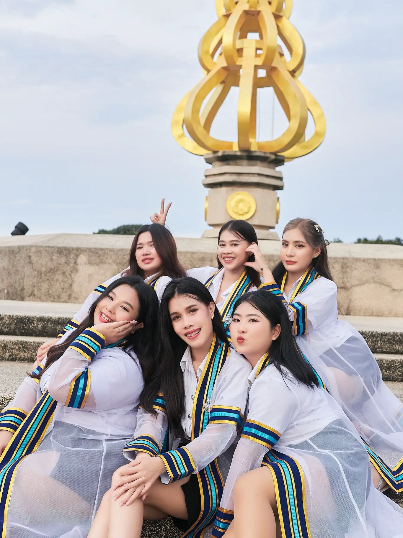 เทศกาลรับปริญญาเอยปริญญาใจ🫶🏻 | แกลเลอรีที่โพสต์โดย Lookkaew | Lemon8