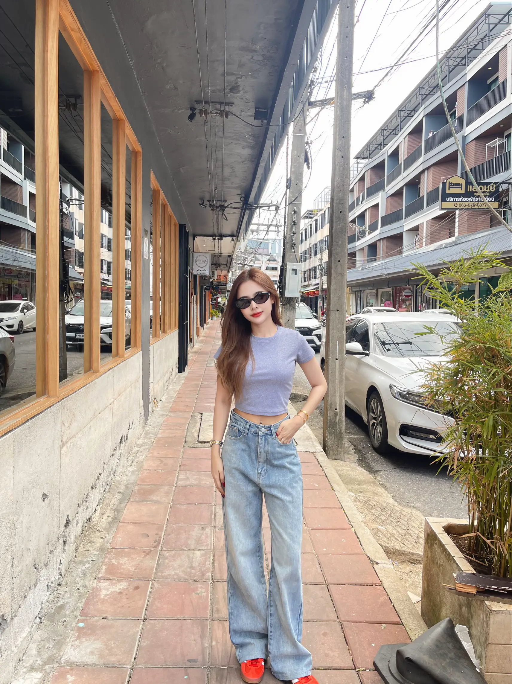 OOTD แมทซ์ลุคเสื้อครอป 🧵👚🪡 | แกลเลอรีที่โพสต์โดย Dew ̈ | Lemon8