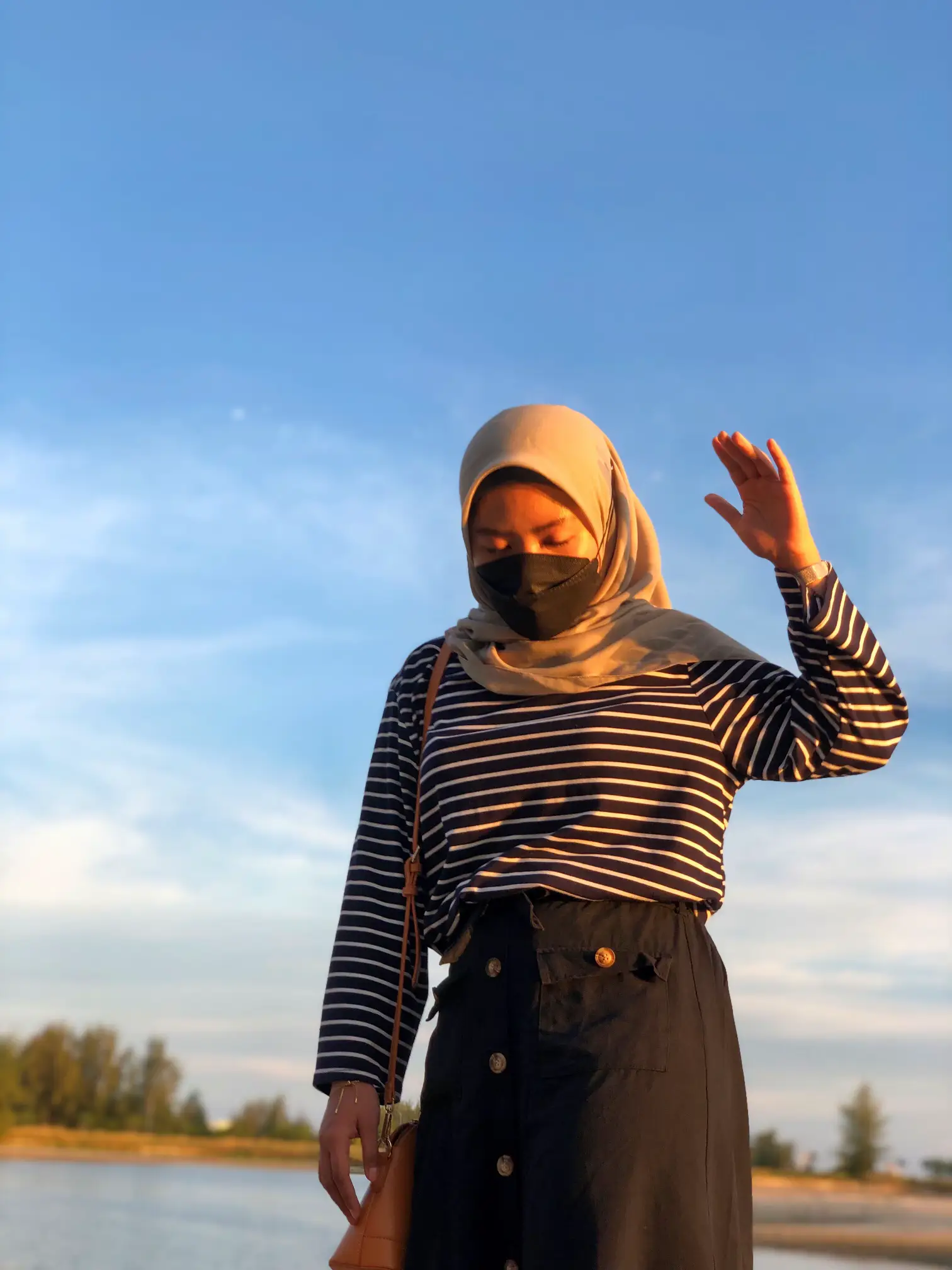 My Pose Ideas 💡 ️ | แกลเลอรีที่โพสต์โดย Nurul Huda | Lemon8