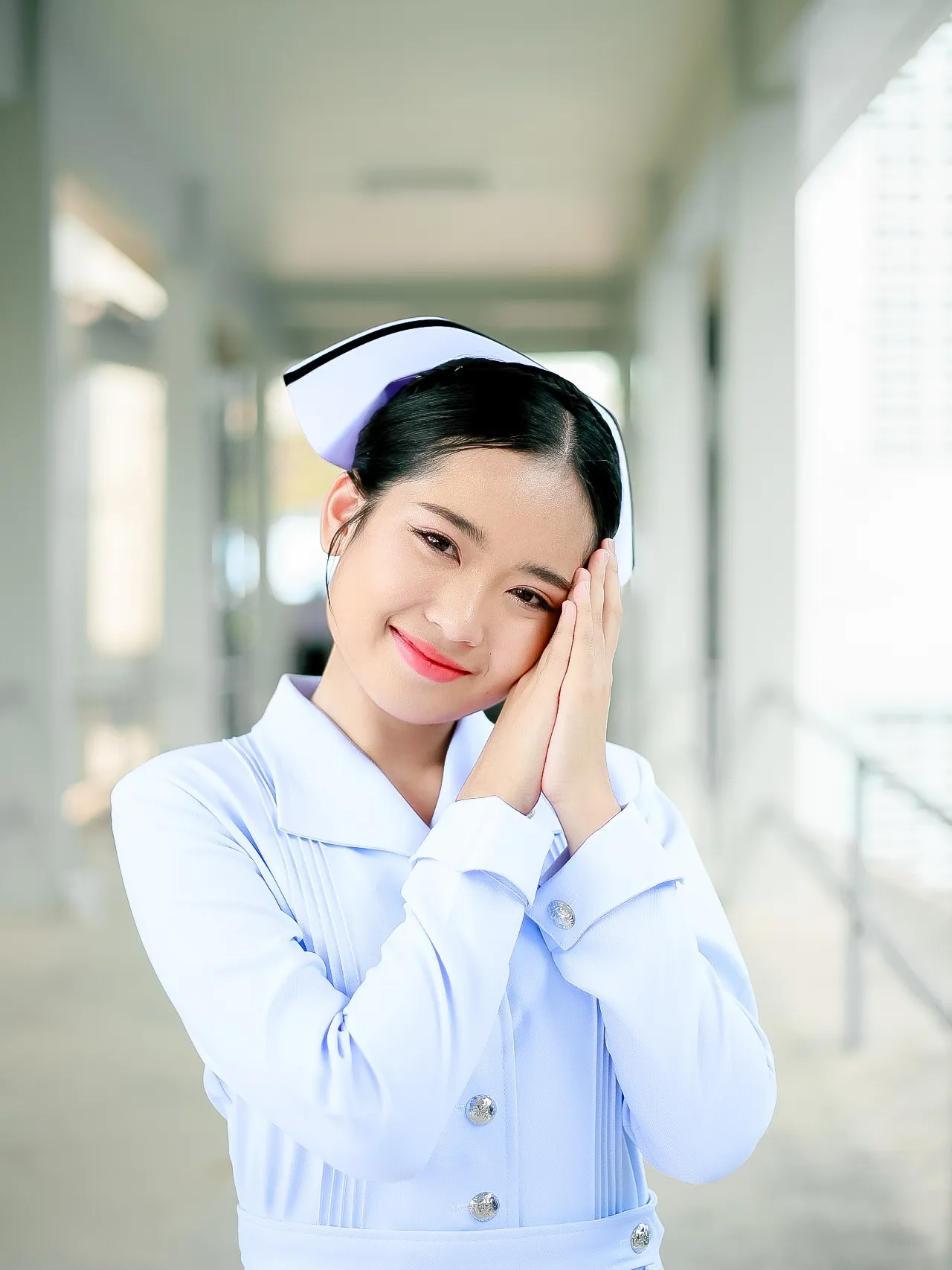 ไปถ่ายรูปวันจบฉบับต้าวพยาบาล วพบ ชลบุรี. BBCCHON | แกลเลอรีที่โพสต์โดย wanwi wan 📸 | Lemon8