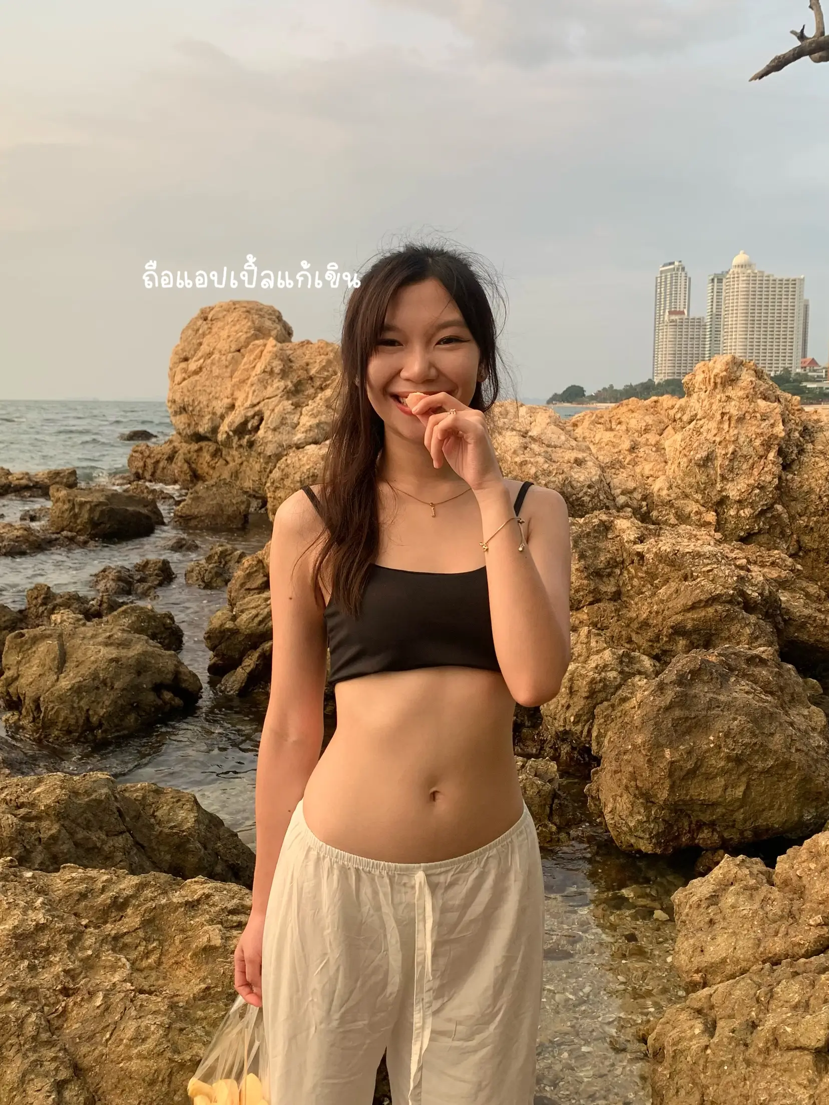 หาดลับพัทยา ที่ฮิตนานมากแล้วแต่พึ่งได้ไป🩷🏝️ Gallery Posted By Piriporor Lemon8