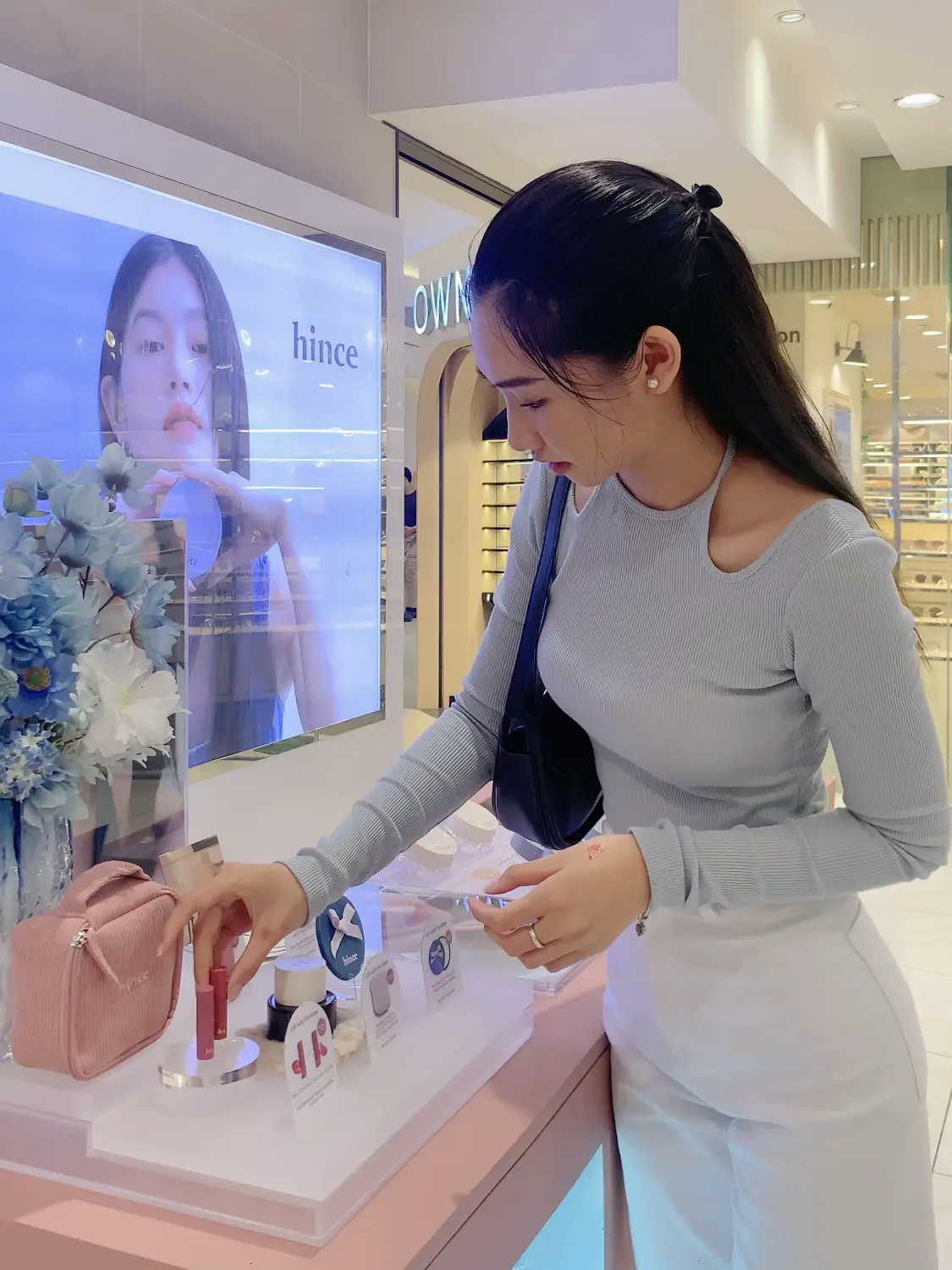 🎀 𝐇𝐈𝐍𝐂𝐄 𝟏𝐬𝐭 𝐩𝐨𝐩-𝐮𝐩 𝐬𝐭𝐨𝐫𝐞 𝐢𝐧 𝐕𝐢𝐞𝐭𝐧𝐚𝐦 🎀 | Bộ sưu tập do Thi Thơ 🫶🏻 đăng | Lemon8