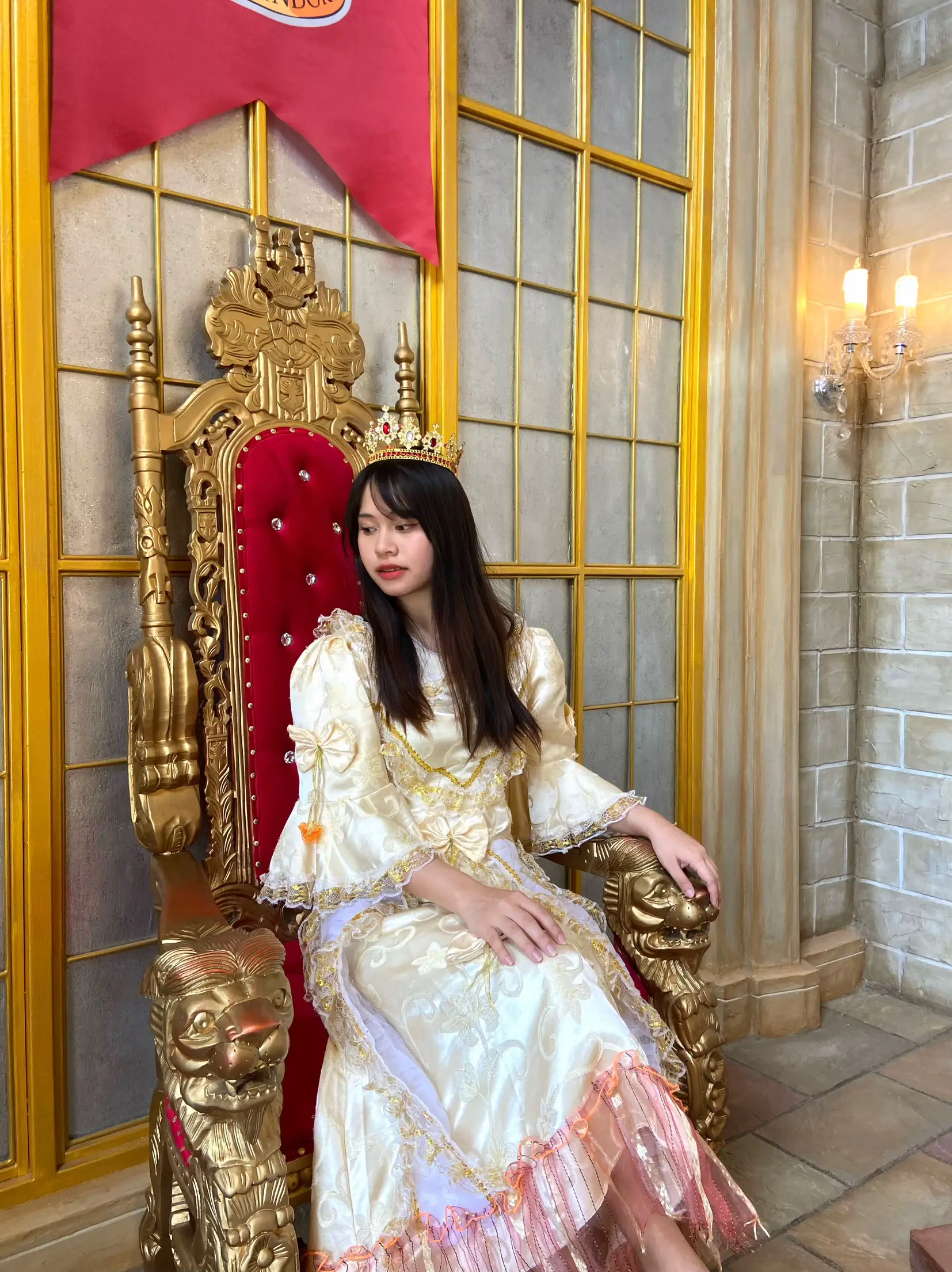 แต่งตัวเป็นเจ้าหญิง👸🏻 | แกลเลอรีที่โพสต์โดย AYA | Lemon8