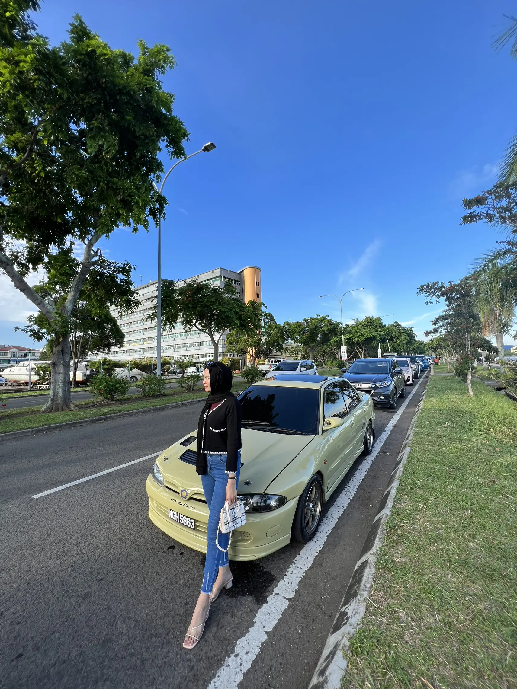 My outfit black with denim jeans 👖 | Gallery posted by Syf.qah | Lemon8