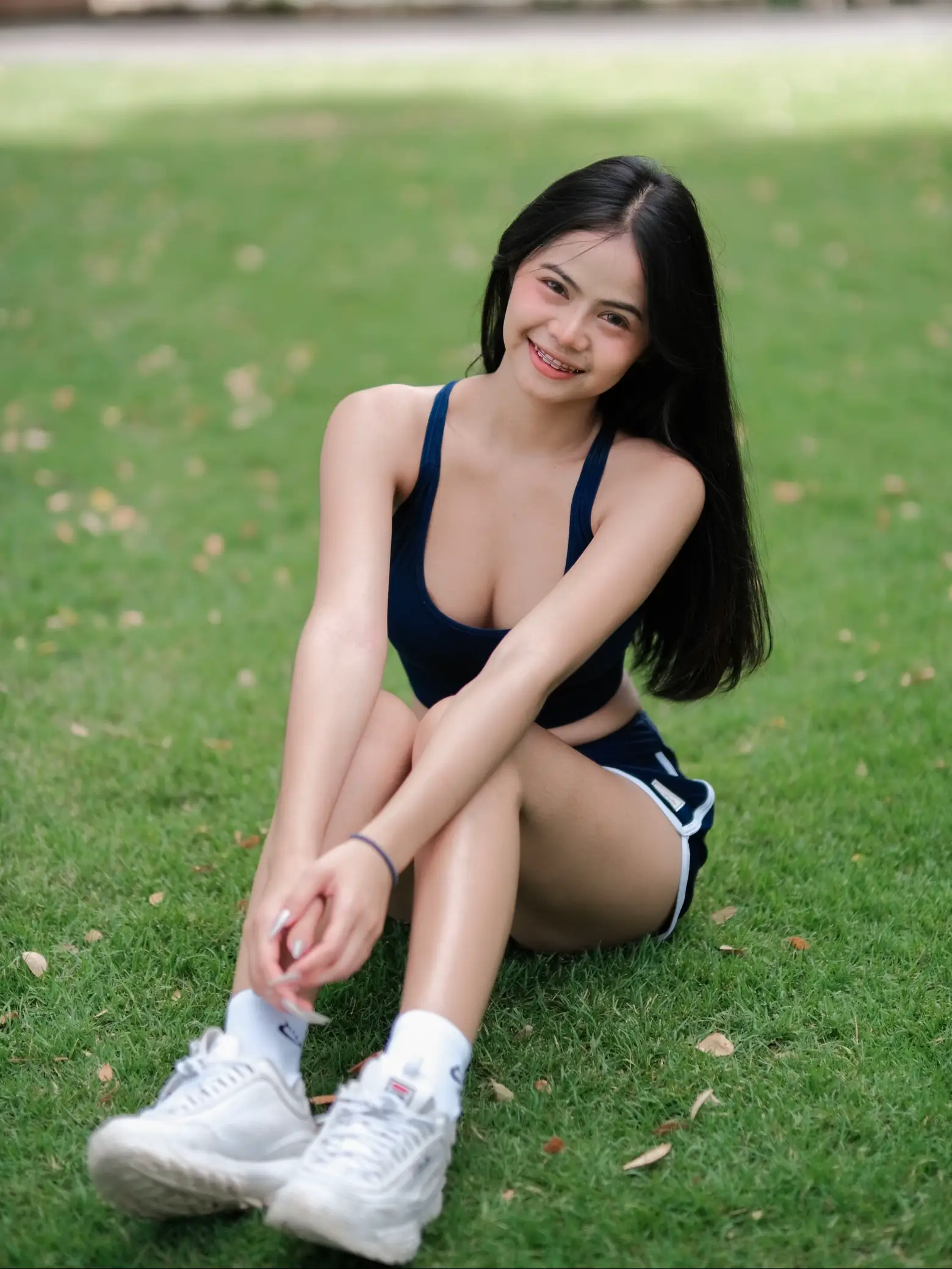 ถ่ายรูปชุดออกกำลังกายที่สวนจุฬา 100 ปี 🌤🌷💗 | แกลเลอรีที่โพสต์โดย Oeng-oei | Lemon8