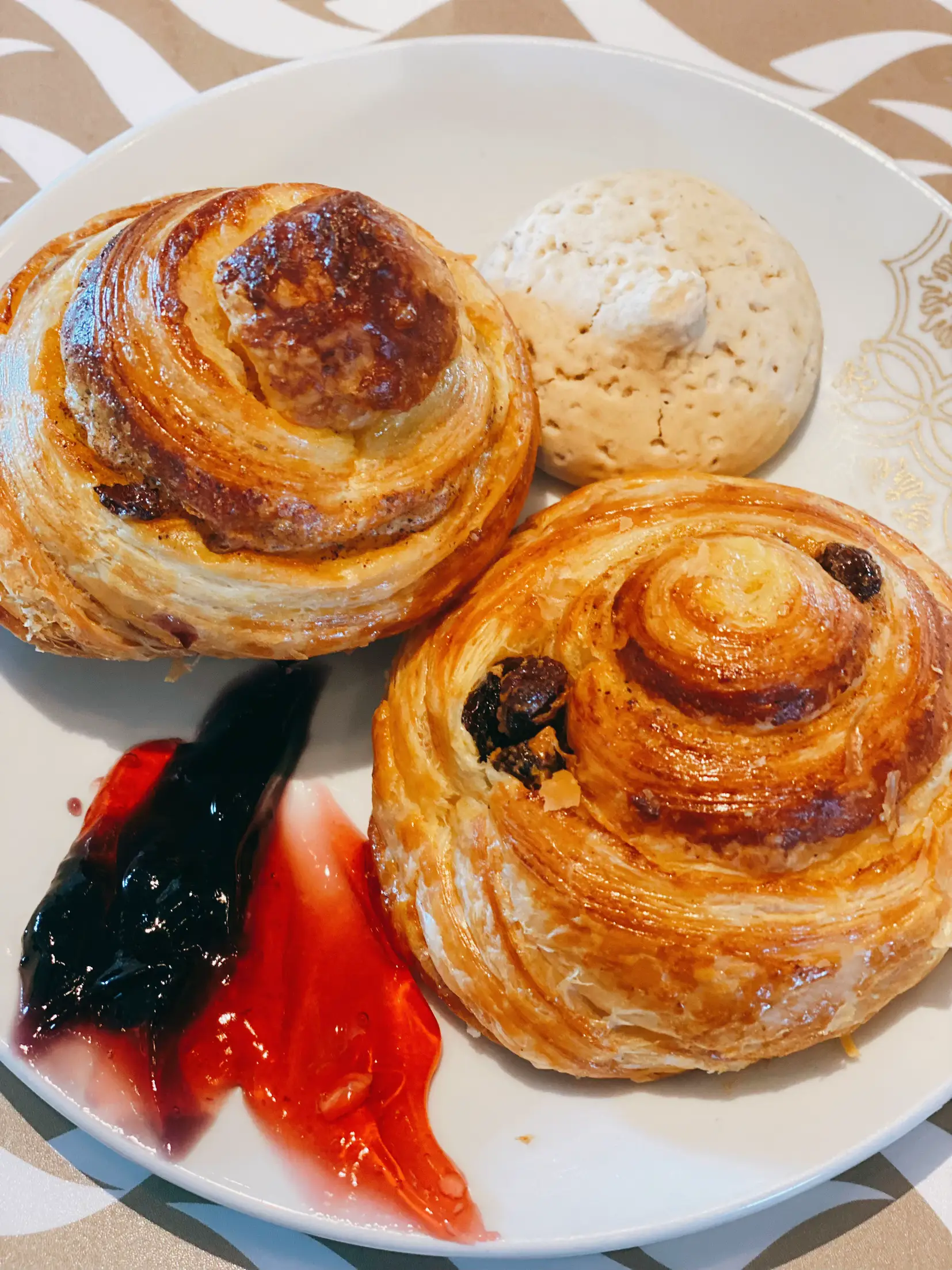 medya memposting kontribusi, b | Galeri diposting oleh Dya🍀 | Lemon8