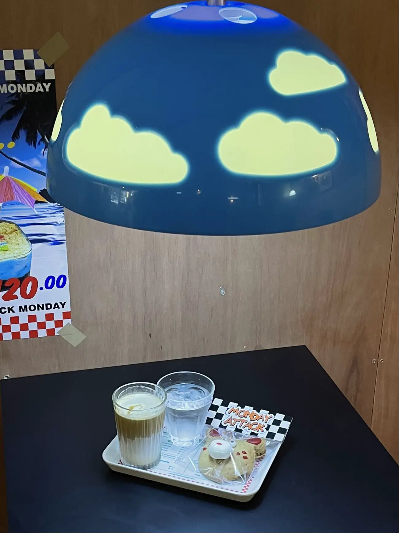 Attack Monday (Chiangmai) - cafe 🍦 | แกลเลอรีที่โพสต์โดย Sodia | Lemon8