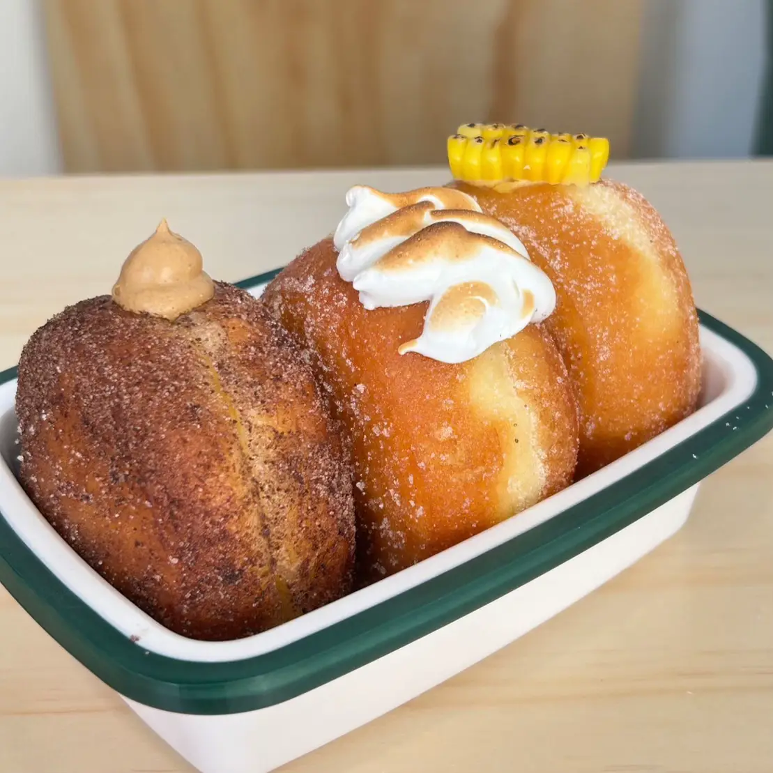 DONUT DISTURB! โดนัทน้องใหม่ง่ายแต่เว่อในตัว 🍩 | Gallery posted by ...