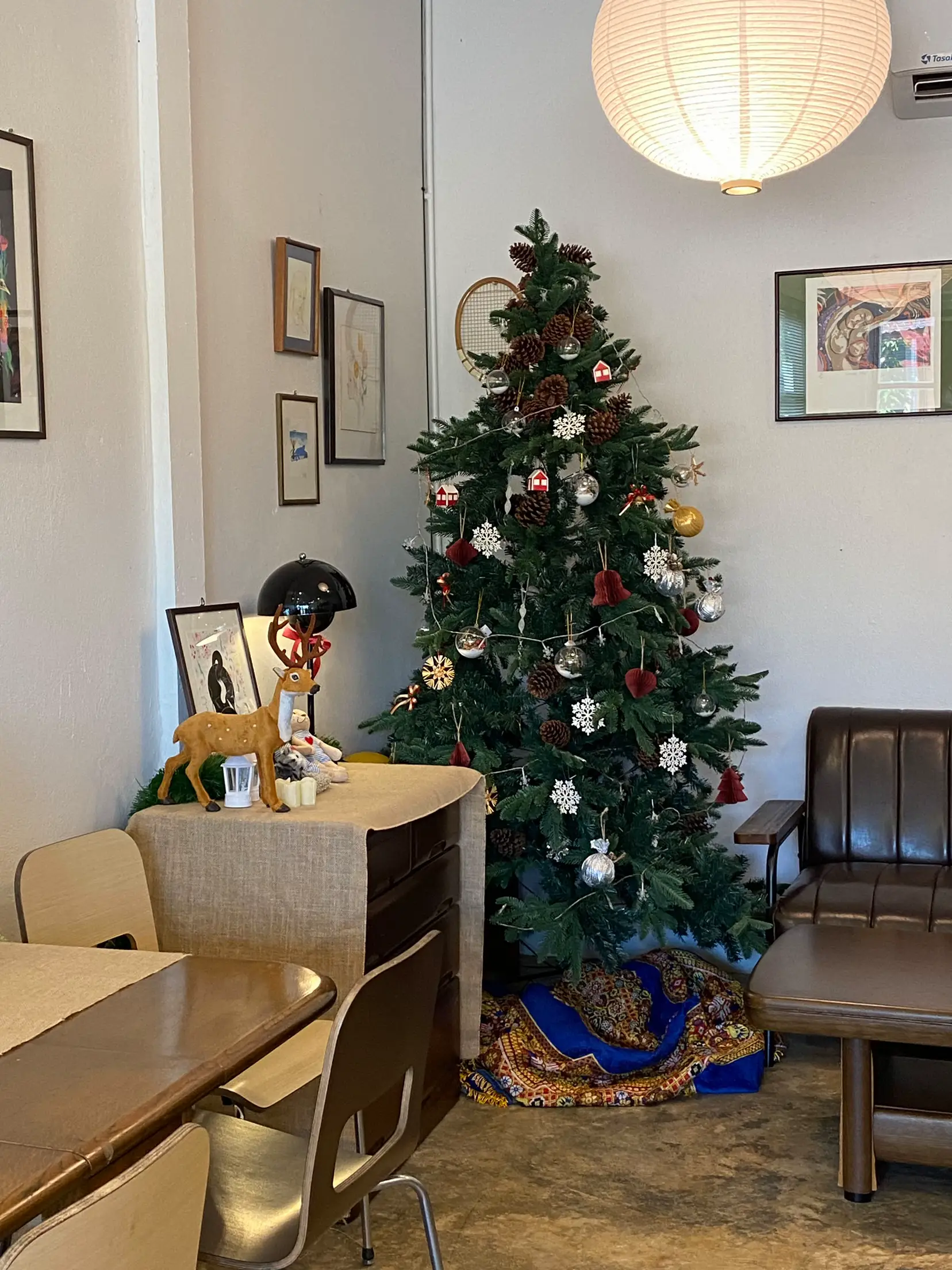 ORBIT HOUSE คาเฟ่เปิดใหม่ ร้านน่ารัก🎄🧸 | แกลเลอรีที่โพสต์โดย Petitetoon ...