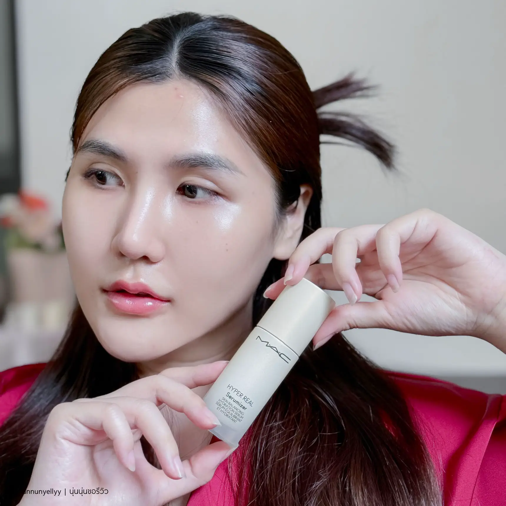 รีวิว MAC Hyper Real Serumizer ขวดนี้ทำถึงมาก! | แกลเลอรีที่โพสต์โดย nunnunklpan | Lemon8