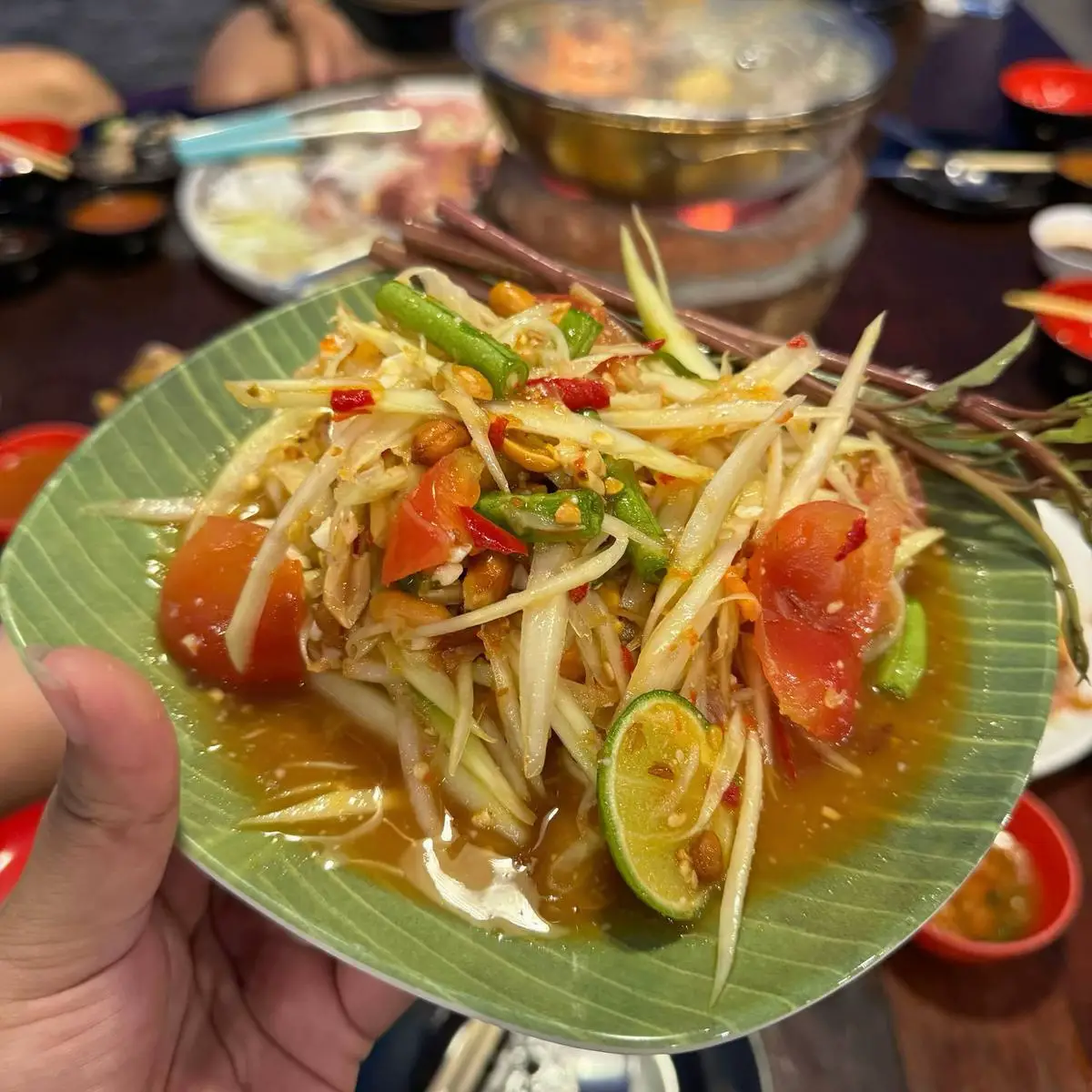 ร้านจิ้มจุ่มริมแม่น้ำเจ้าพระยา | แกลเลอรีที่โพสต์โดย Tar | Lemon8