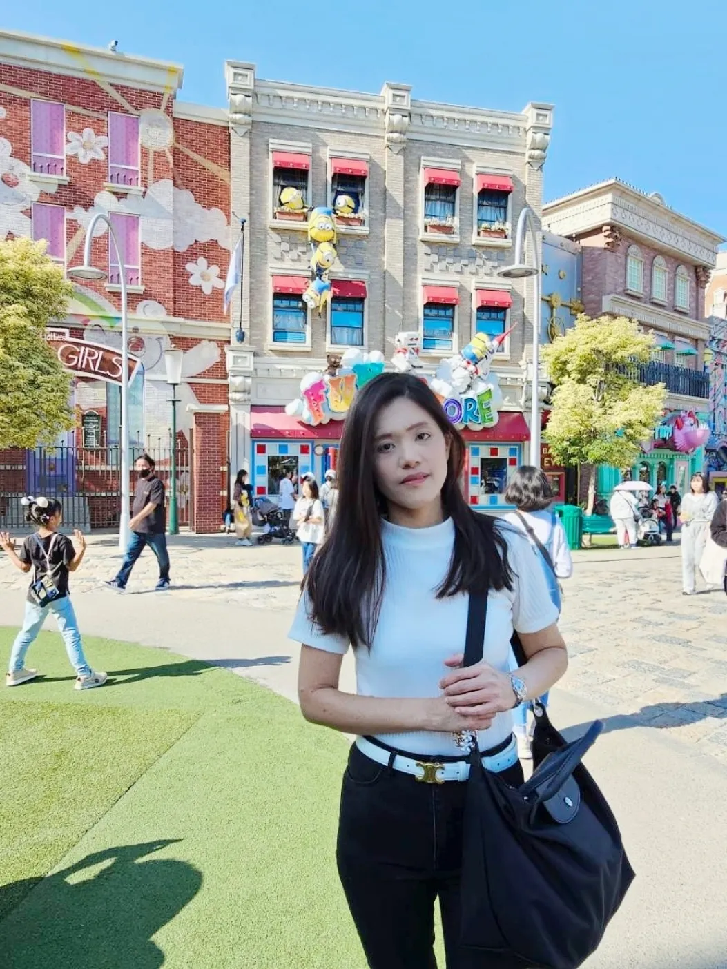 แต่งตัวง่าย ๆอายุ 47 | แกลเลอรีที่โพสต์โดย Cheri💕 | Lemon8