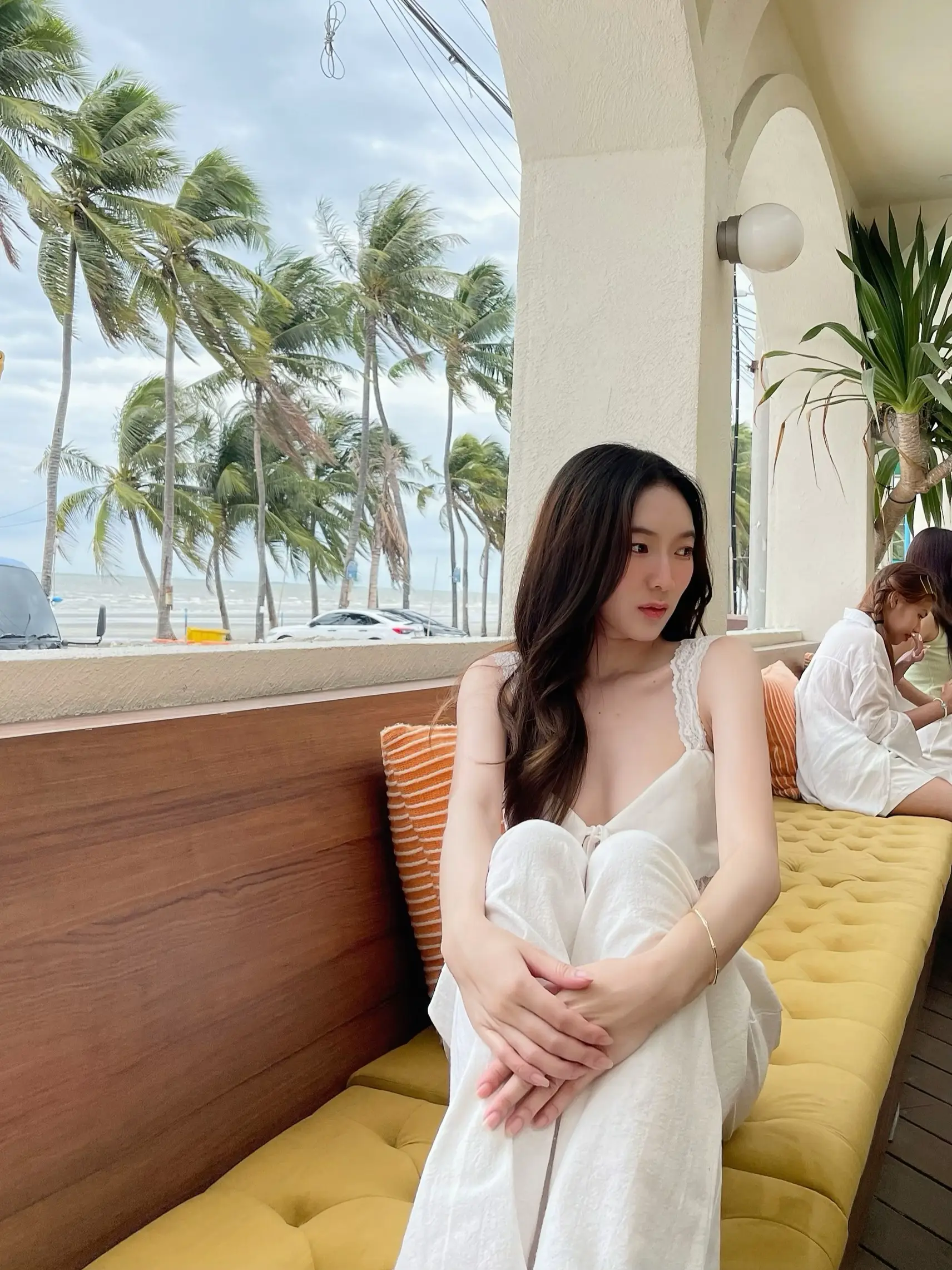 แฟชั่นไปคาเฟ่ Idea 1 | แกลเลอรีที่โพสต์โดย Mint | Lemon8