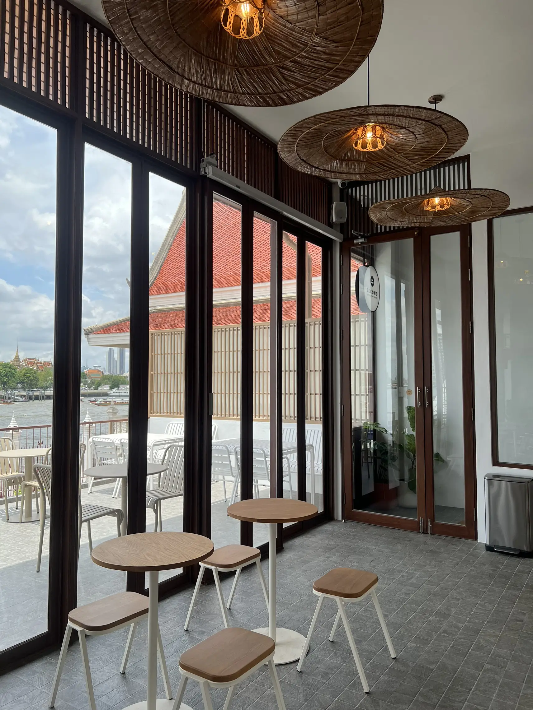 SECOND CAFE คาเฟ่เปิดใหม่ ย่านวังหลัง💛 | แกลเลอรีที่โพสต์โดย ...