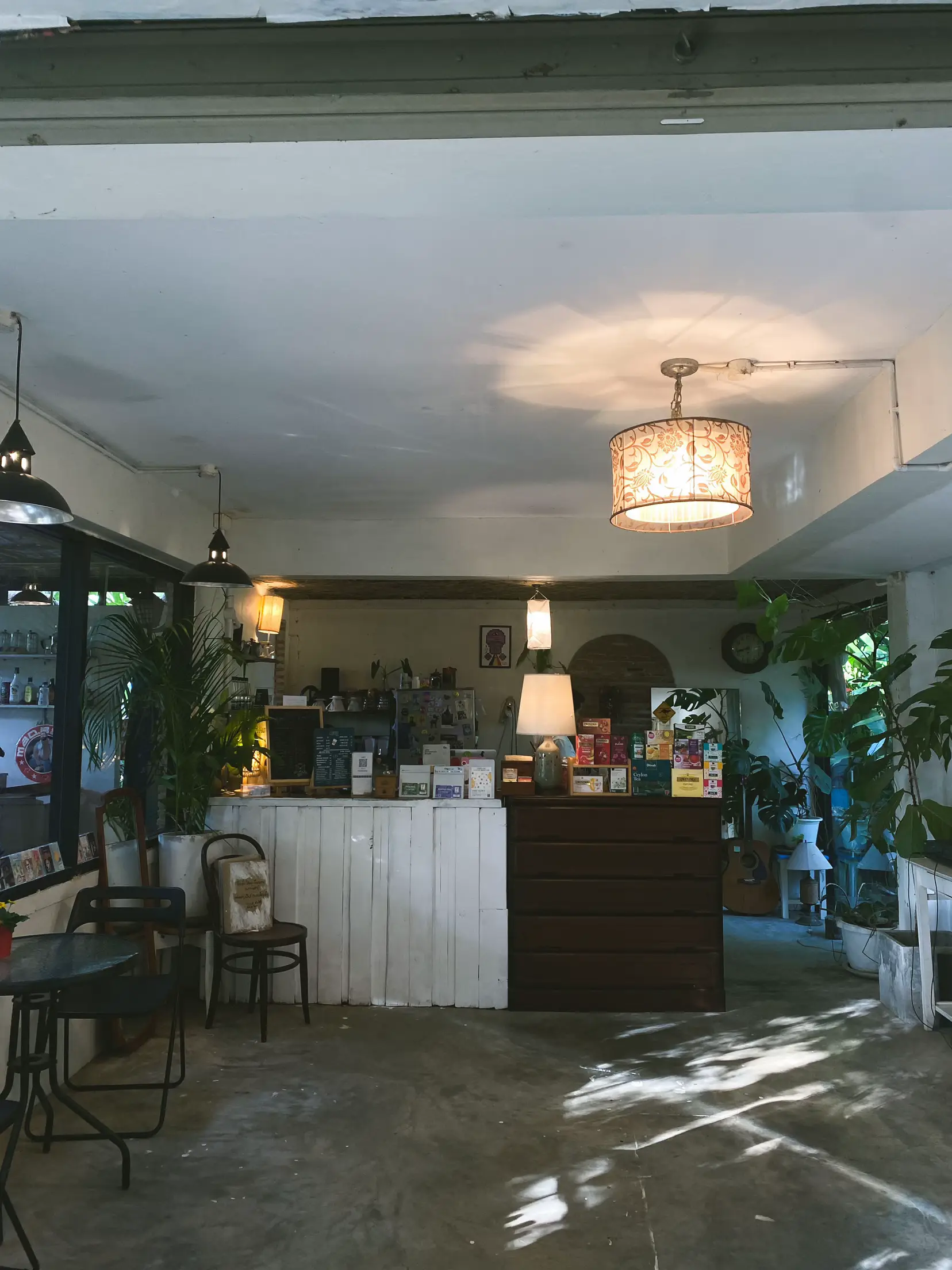 แจกโทนแต่งรูป Lightroom📷 | แกลเลอรีที่โพสต์โดย Alonica💫 | Lemon8