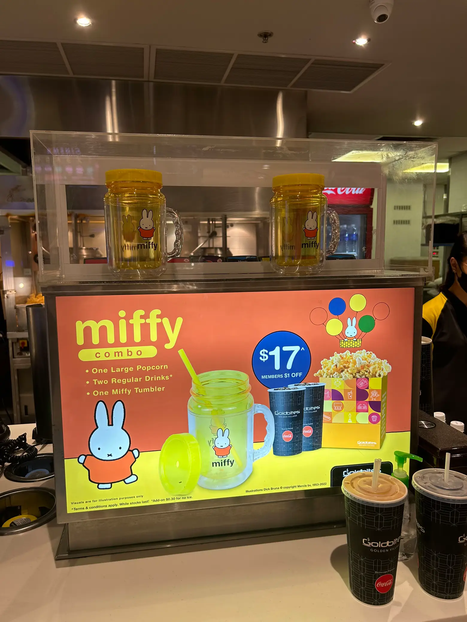 Here’s how to get this super cute miffy cup 🐰 | Gallery posted by The ...