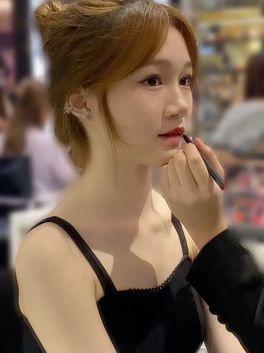 How to pose like a super star | Galeri disiarkan oleh 墨雨彤Grace | Lemon8