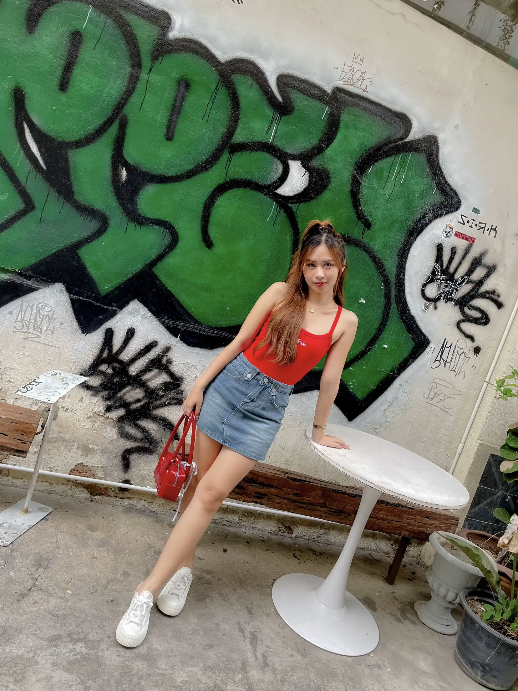 .*Ootd Red Tone🎒 | แกลเลอรีที่โพสต์โดย aommy🦋 ·ᴗ· | Lemon8