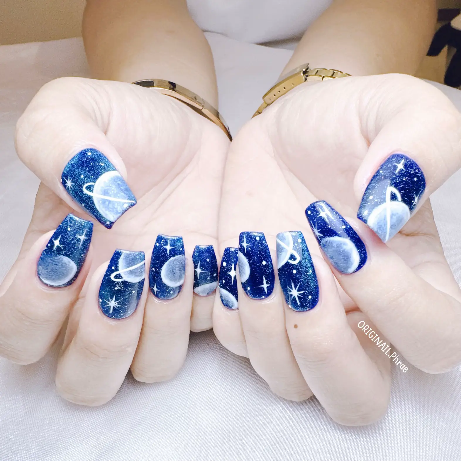 Starlight Glaze Nails – เล็บลายดวงดาวแวววาว | แกลเลอรีที่โพสต์โดย Aungink | Lemon8