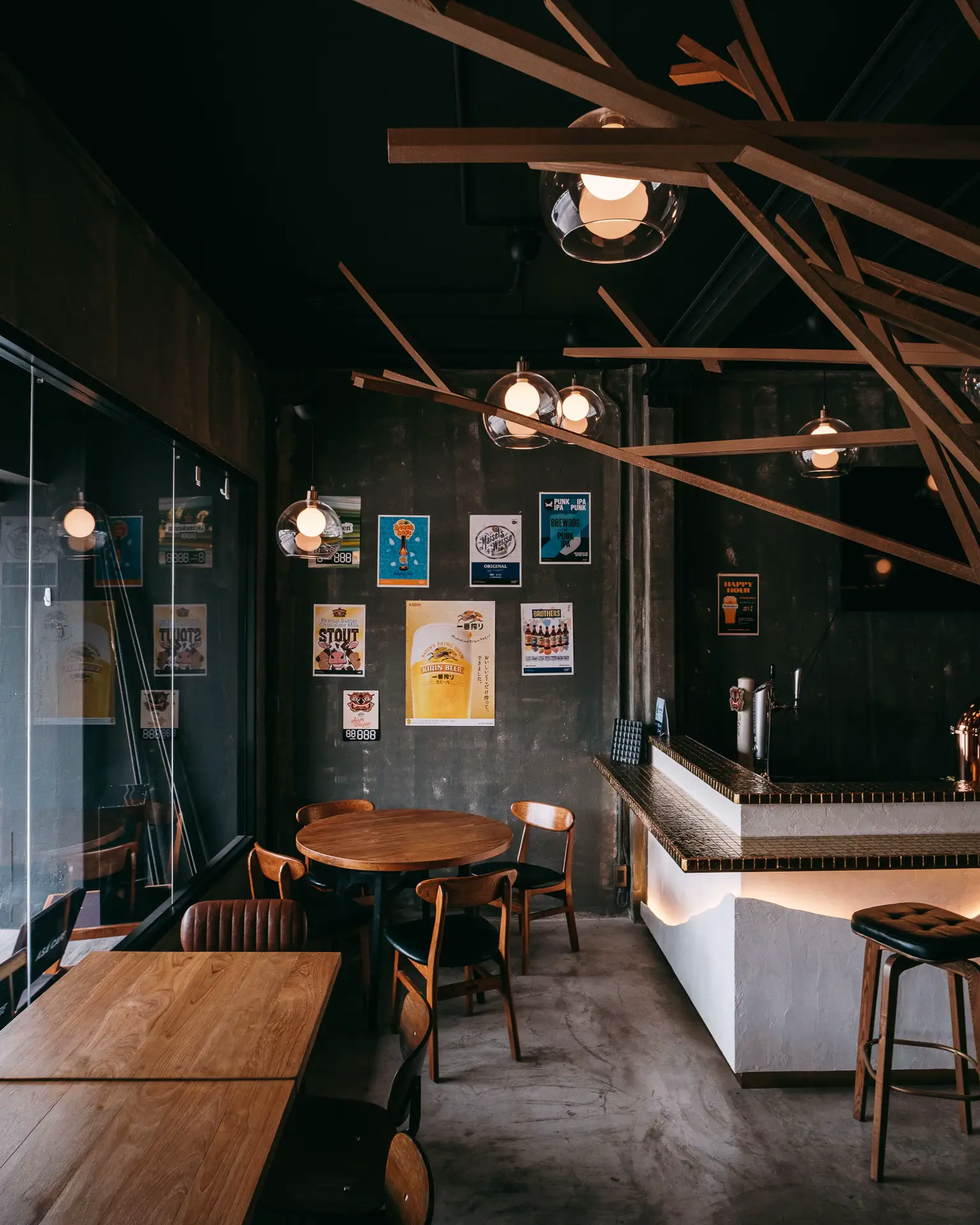 "BANTATTHONG CAFE" Cool Cafe & Bar Modern Loft Style | Gallery posted ...