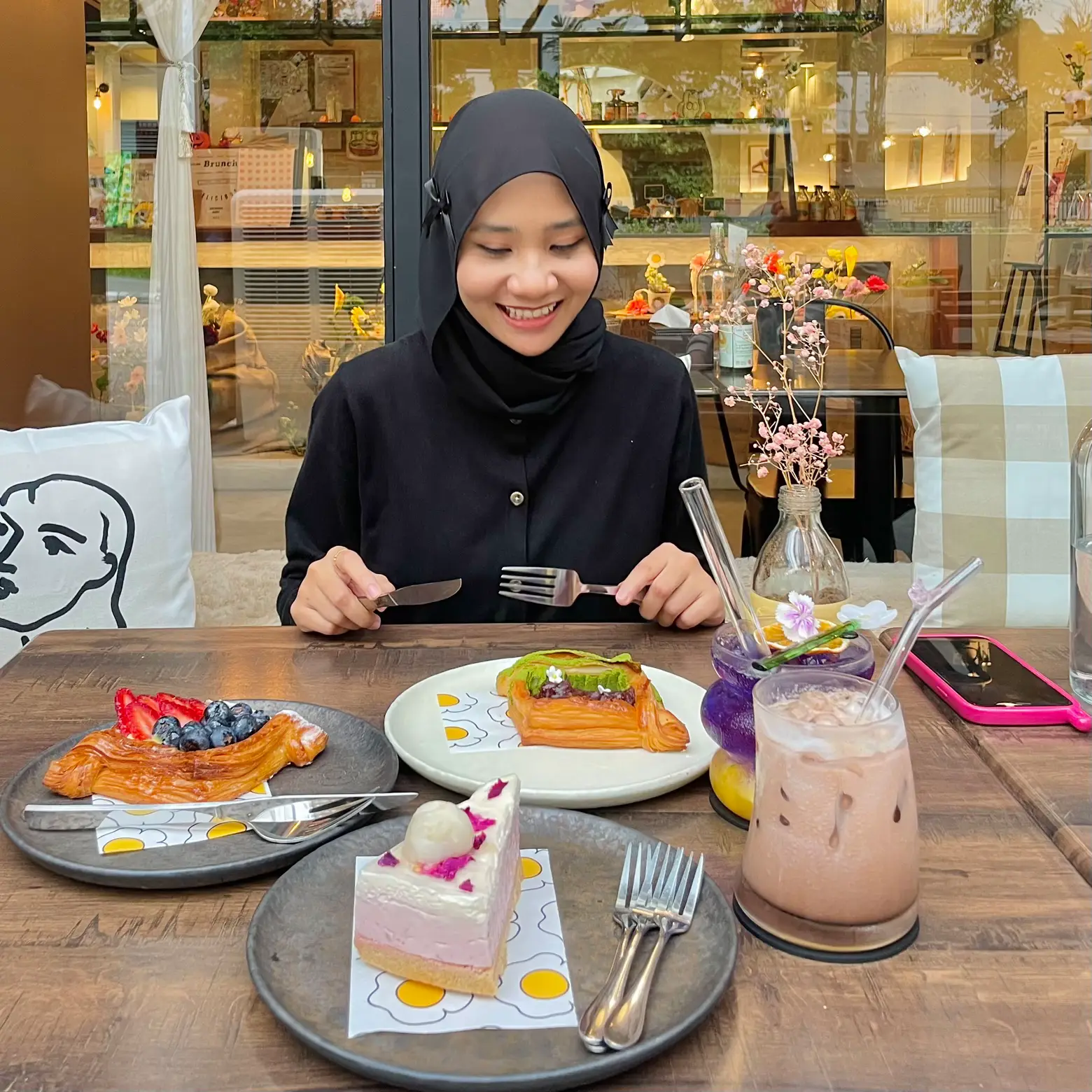 Solace cafe Bukit Bintang | Galeri disiarkan oleh 𝒜𝓃𝒶𝓉𝒶𝓈𝒾𝒶 | Lemon8