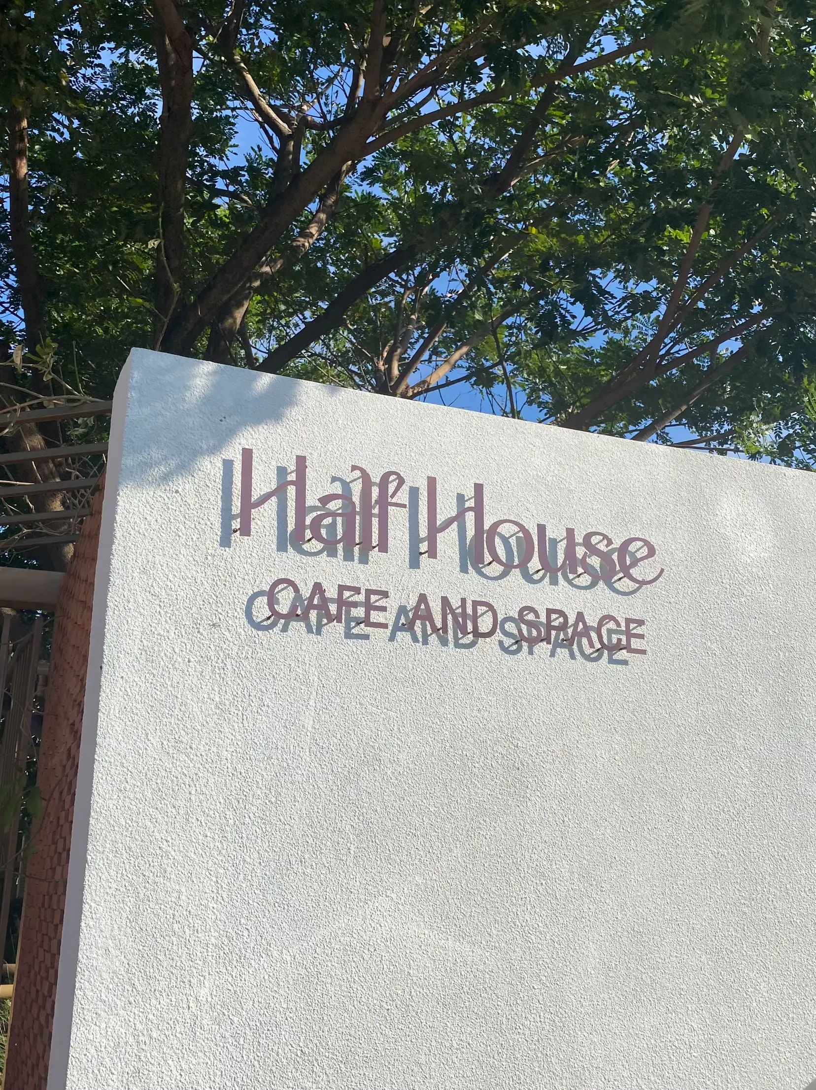 Cafe Lopburi @Half House🎄💌 | แกลเลอรีที่โพสต์โดย unungg | Lemon8