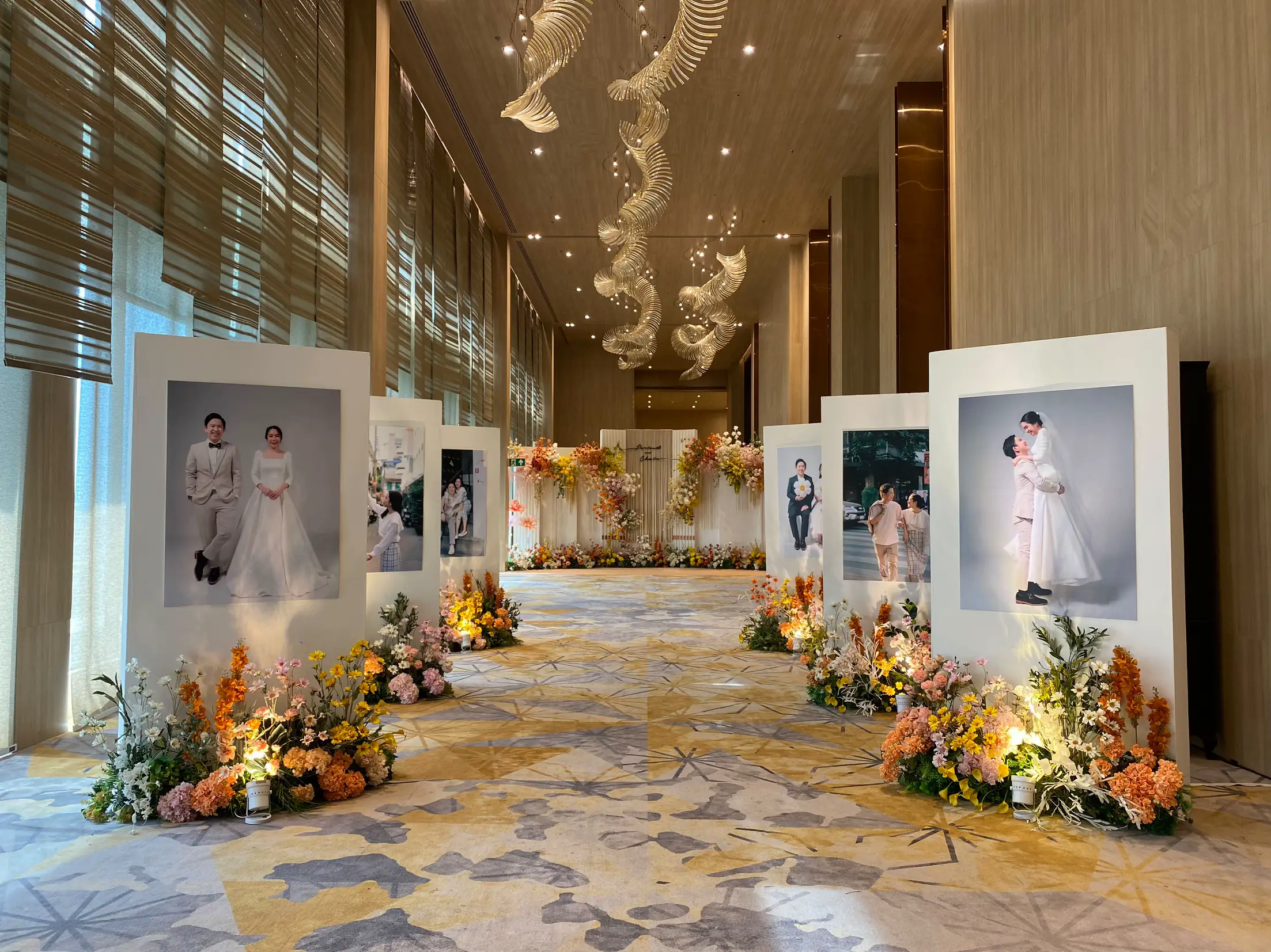 ฉากหน้างาน ตบแต่ง ตามงบ ID. LINE 0855036164 | Gallery posted by We | Lemon8