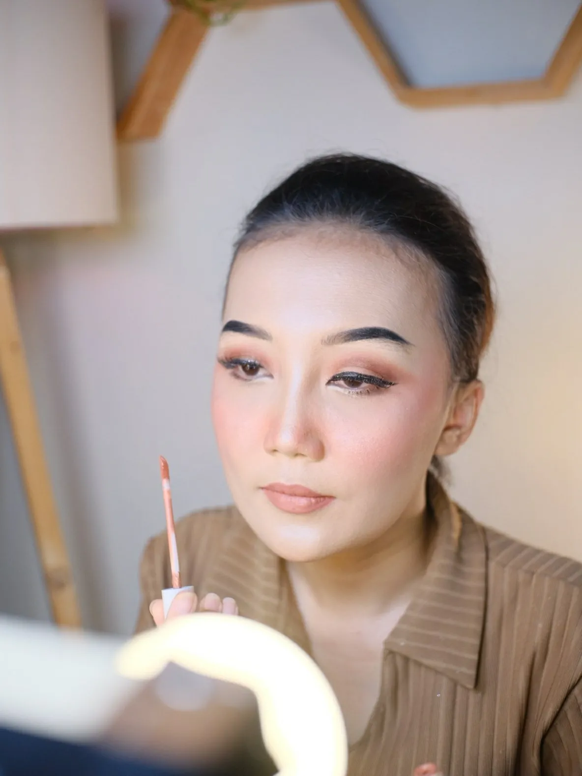 Makeup engagement sidoarjo, by lolitafarah make up | Galeri diposting oleh Amril Ibad *FG* | Lemon8