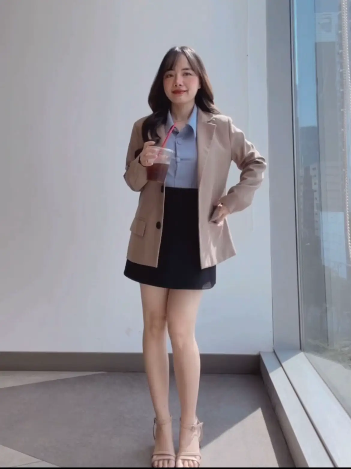 Office Outfits | แกลเลอรีที่โพสต์โดย khaimook | Lemon8