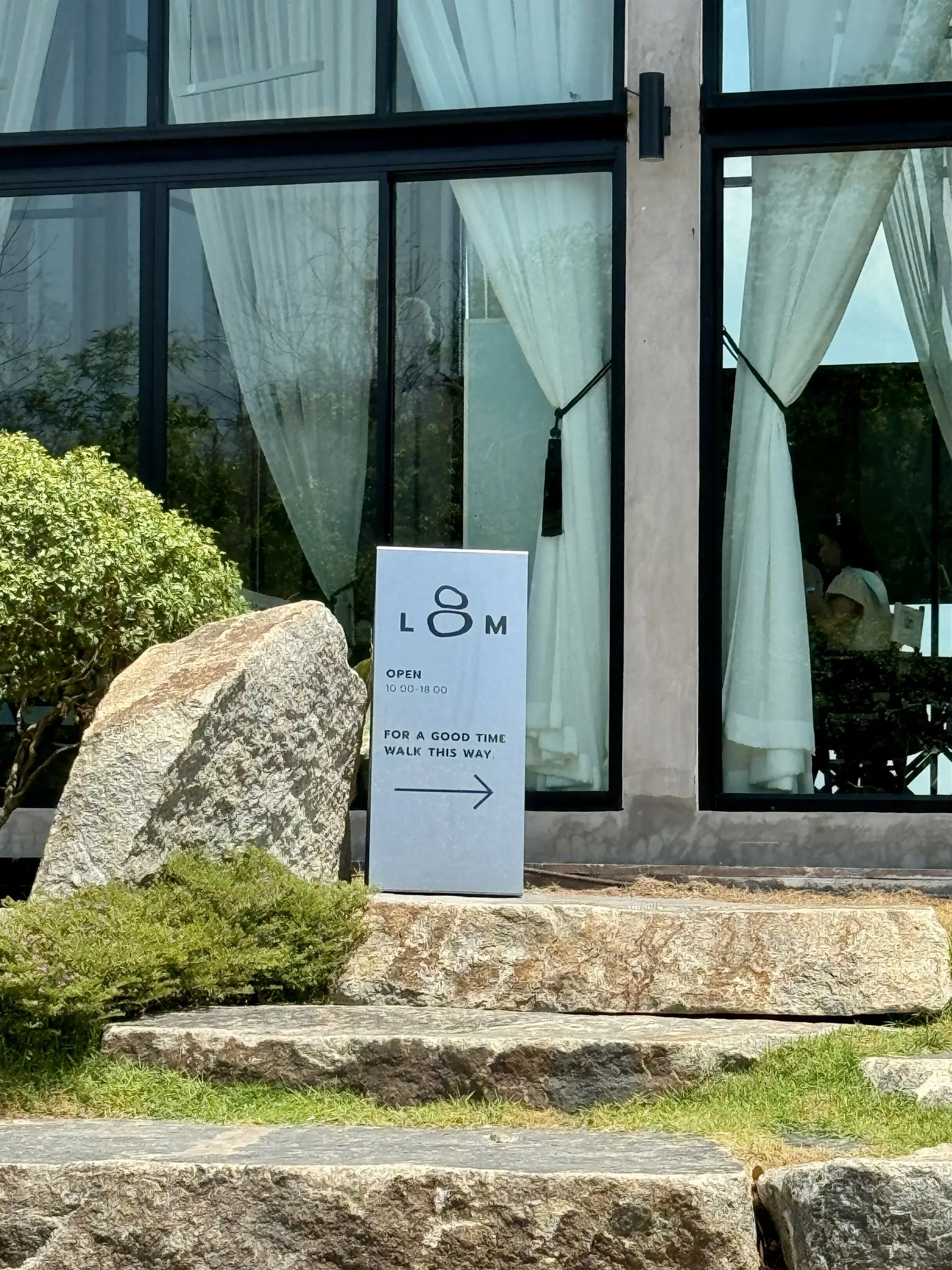 🍋LOM Ratchaburi | แกลเลอรีที่โพสต์โดย Nui Naphat | Lemon8