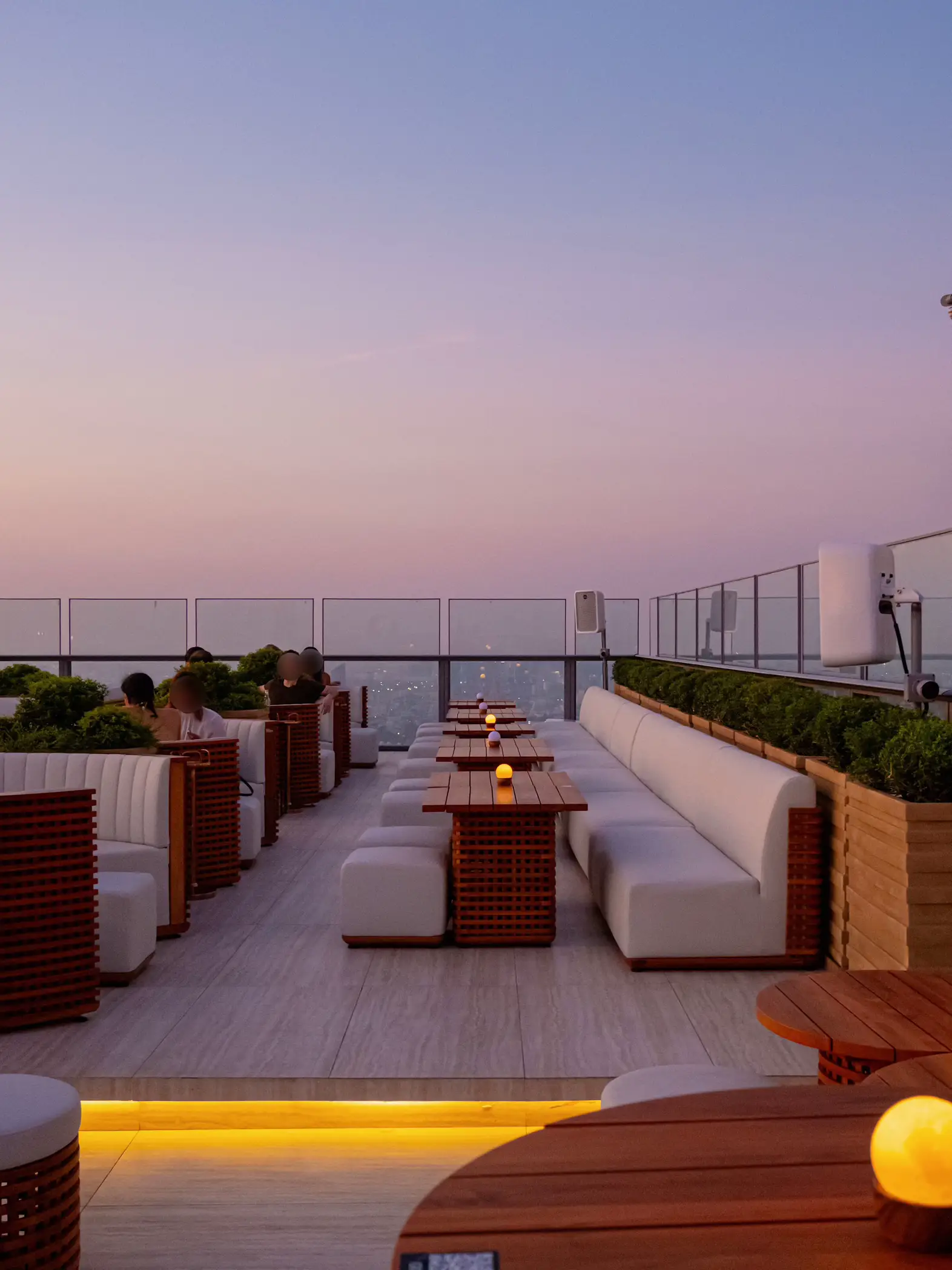 Akara Sky Hanuman | Gallery posted by คาเฟ่ไปเรื่อย | Lemon8