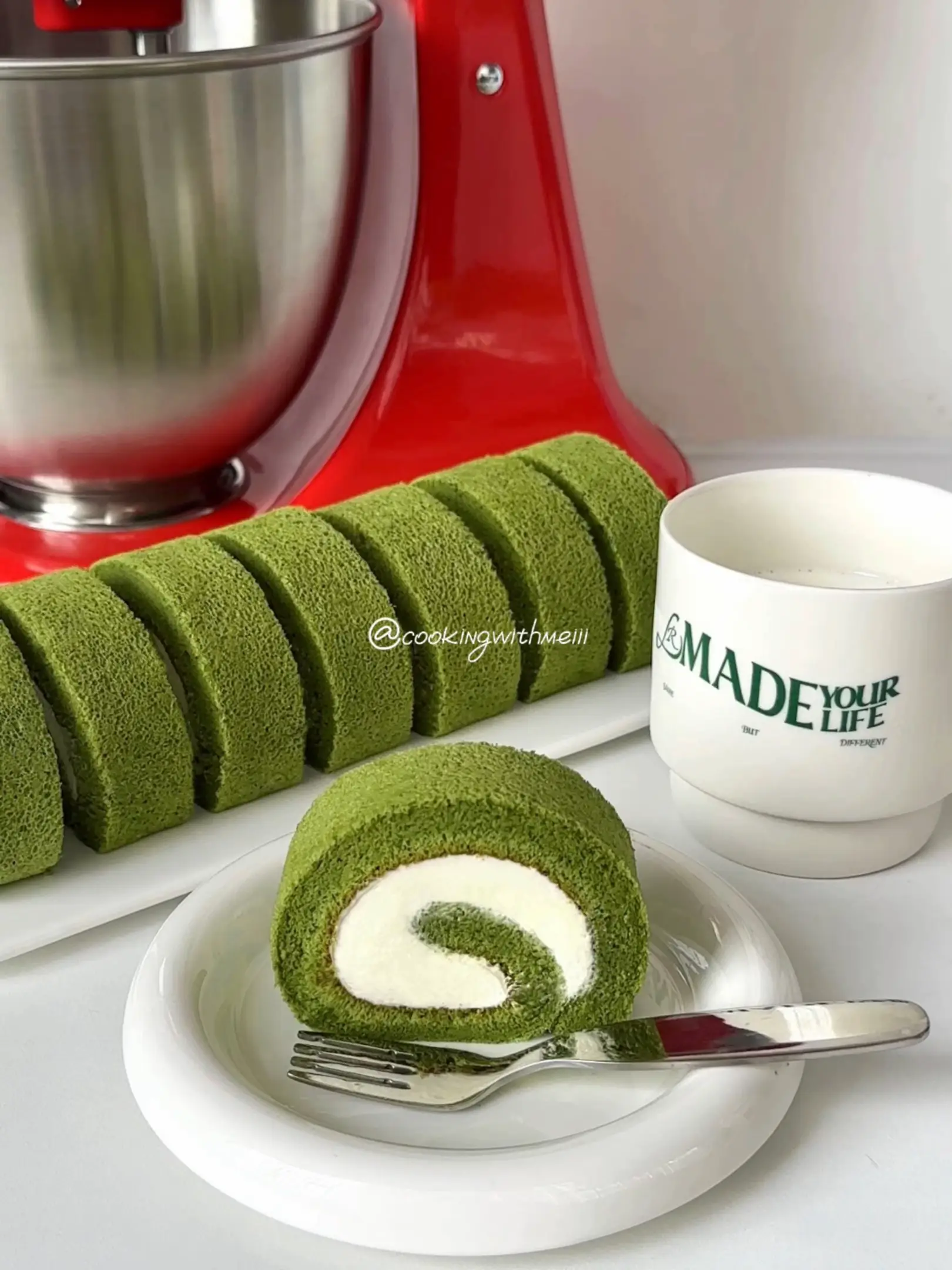 Matcha Roll Cake 😍🫶 Matcha Lovers Wajib Coba! | Galeri diposting oleh ...