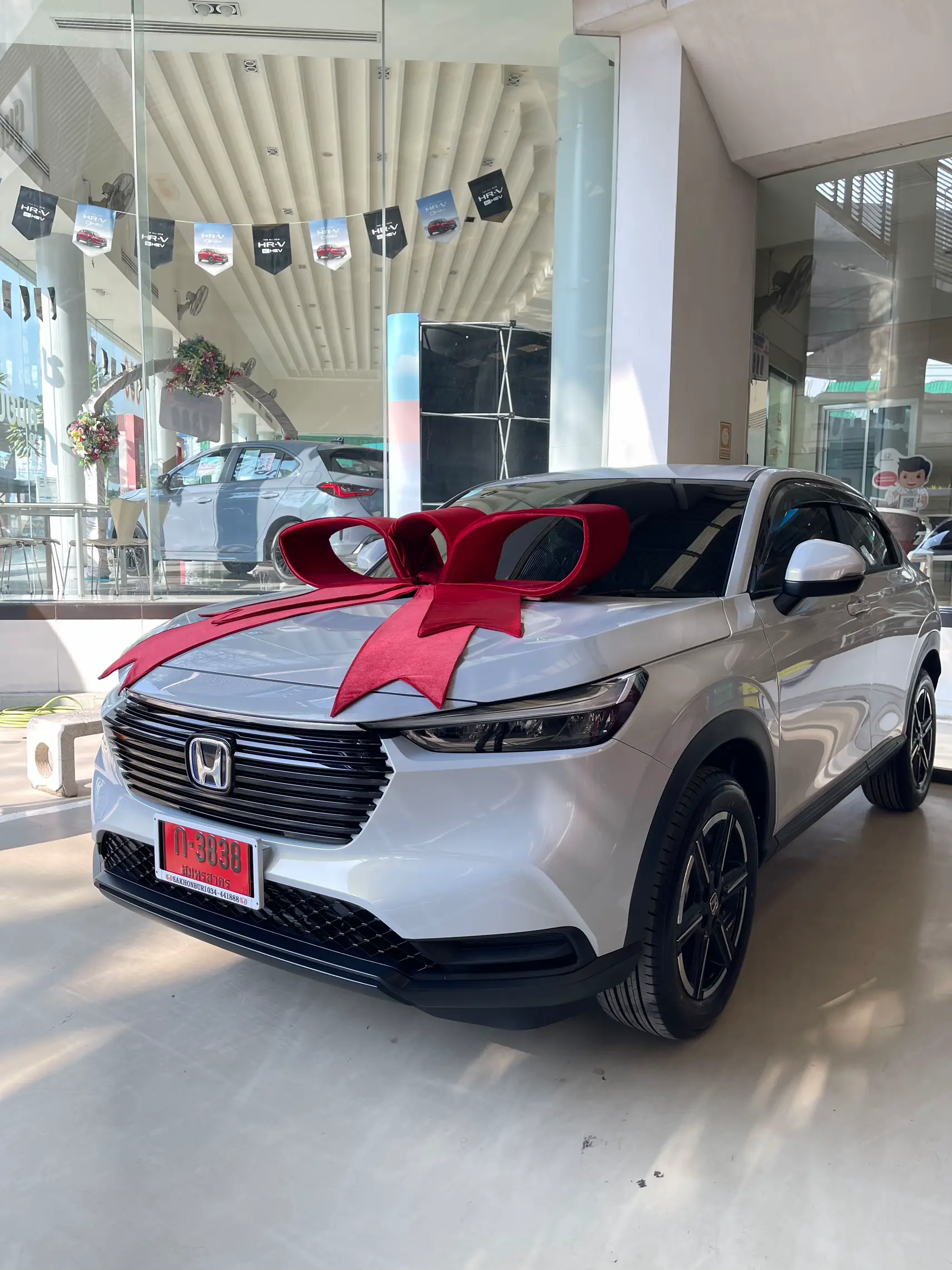 Honda HRV ehev E สีขาวซันไลท์ | แกลเลอรีที่โพสต์โดย ฮอนด้าเซลล์ทราย ...