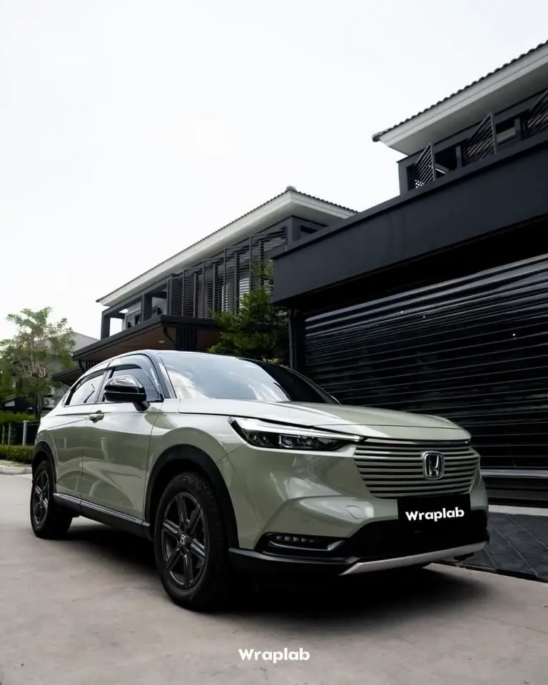 HONDA HRV e-HEV 2022 | แกลเลอรีที่โพสต์โดย SalesConsultant | Lemon8