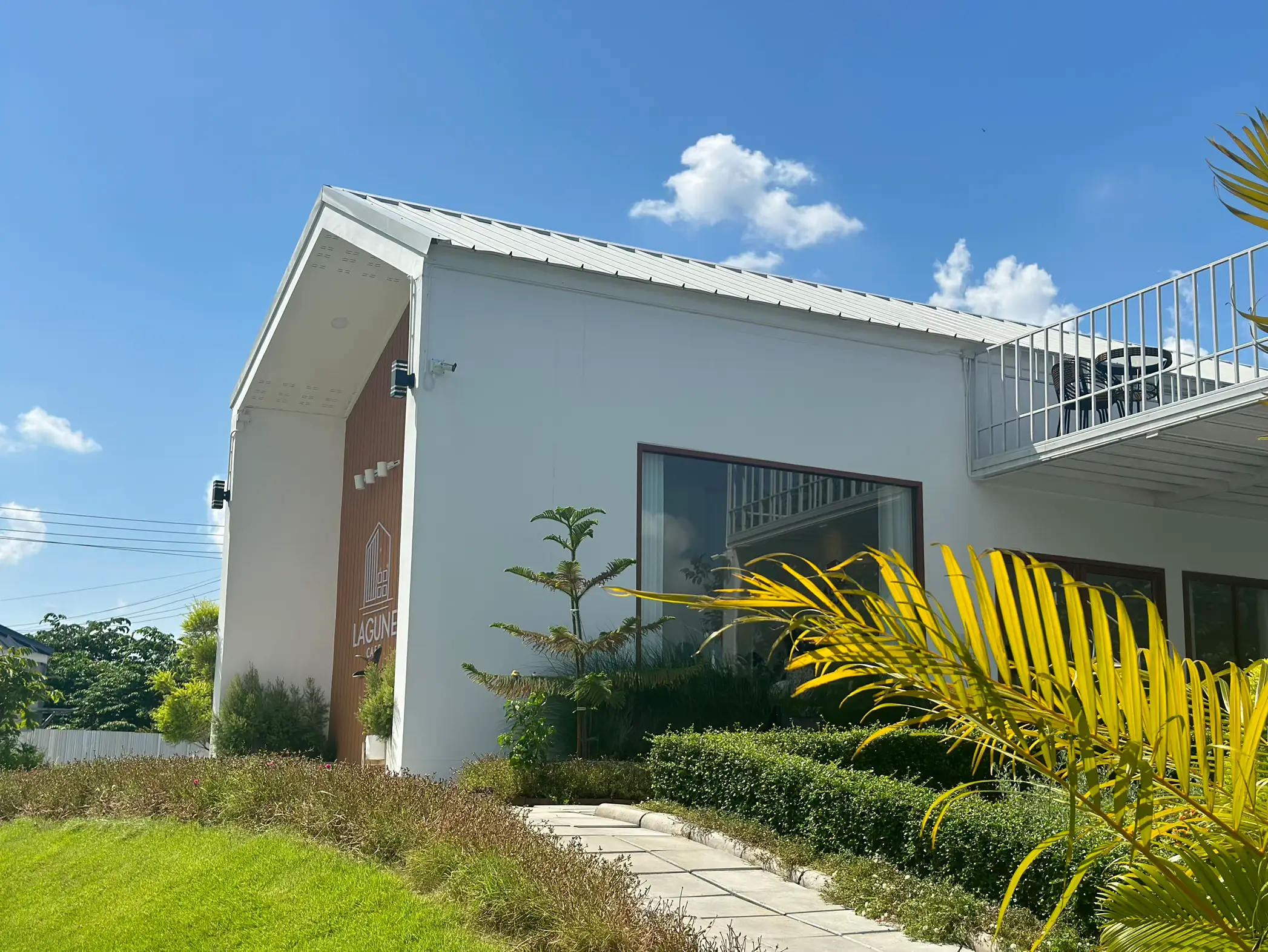 Lagune cafe อ.บ้านหมอ จ.สระบุรี | แกลเลอรีที่โพสต์โดย Anusara Pumpiku | Lemon8