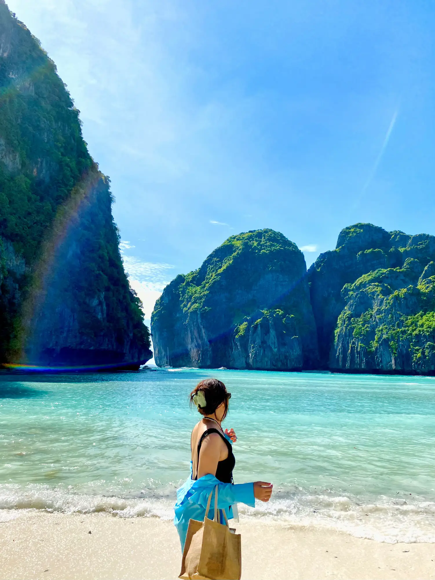 Lost in Phi Phi | แกลเลอรีที่โพสต์โดย CHANYA | Lemon8