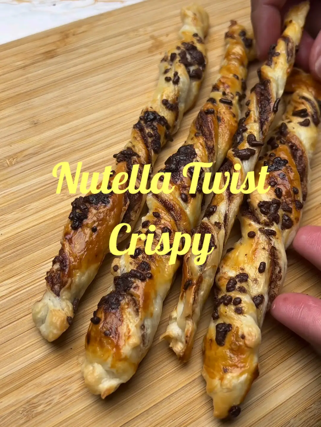 Resepi Nutella Twist Crispy by Che Sayang Kitchen | วิดีโอที่เผยแพร่โดย ...