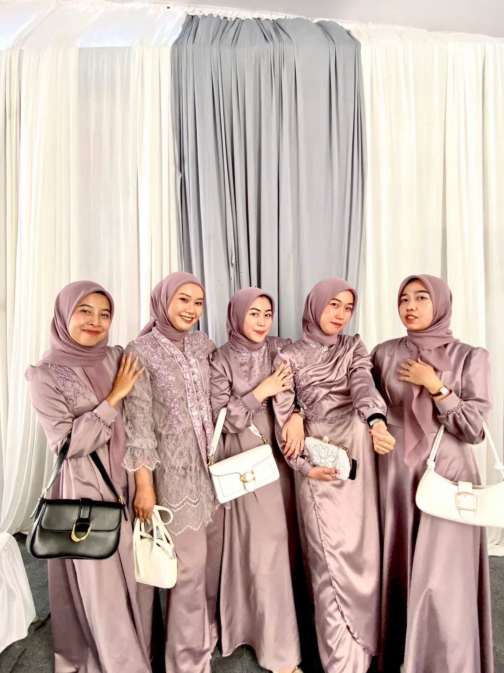 Kebayara bridesmide warna mauve | Galeri diposting oleh rini oct | Lemon8