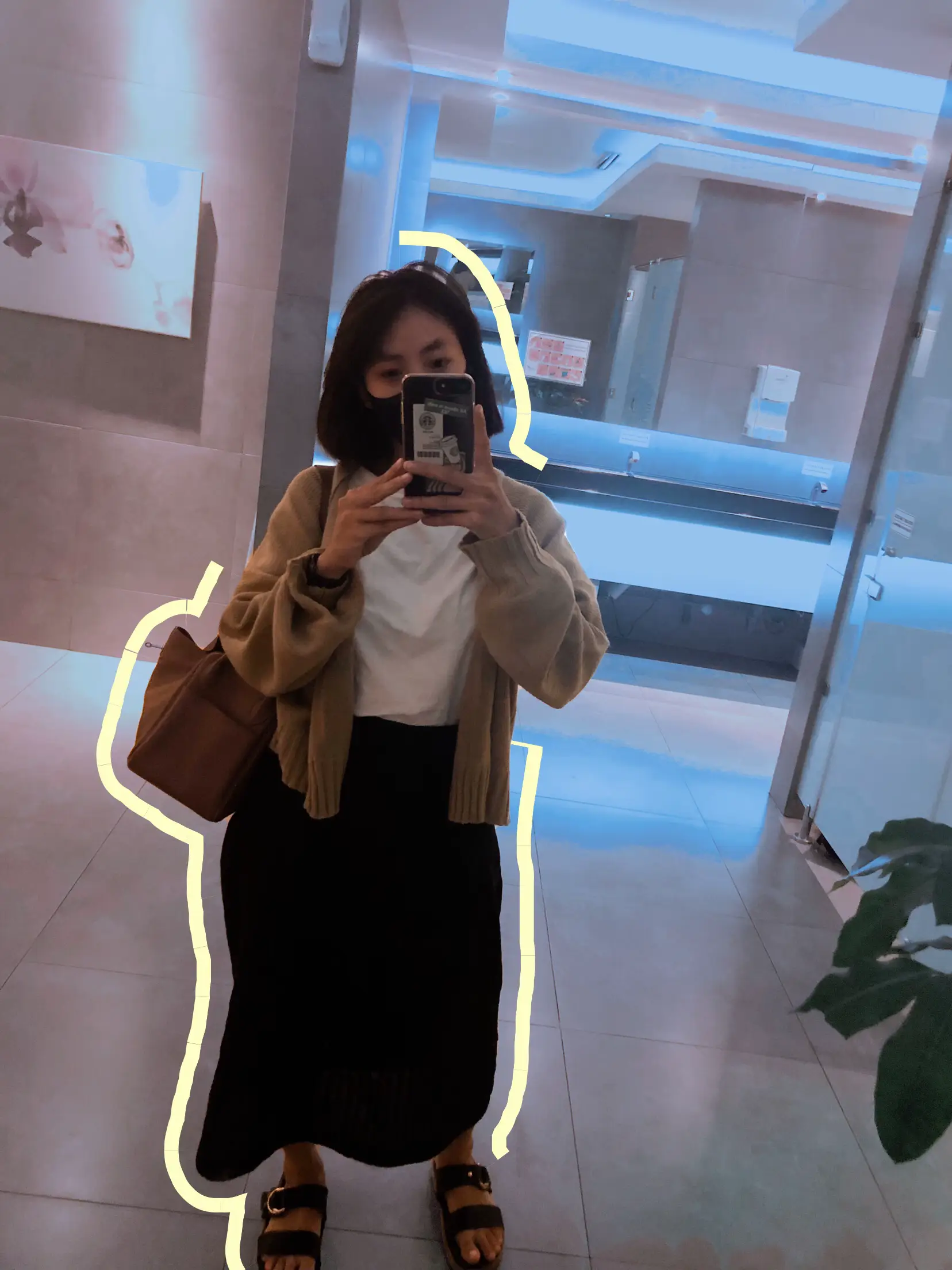si paling selfie mirror dah u ya | Galeri diposting oleh Salhah | Lemon8