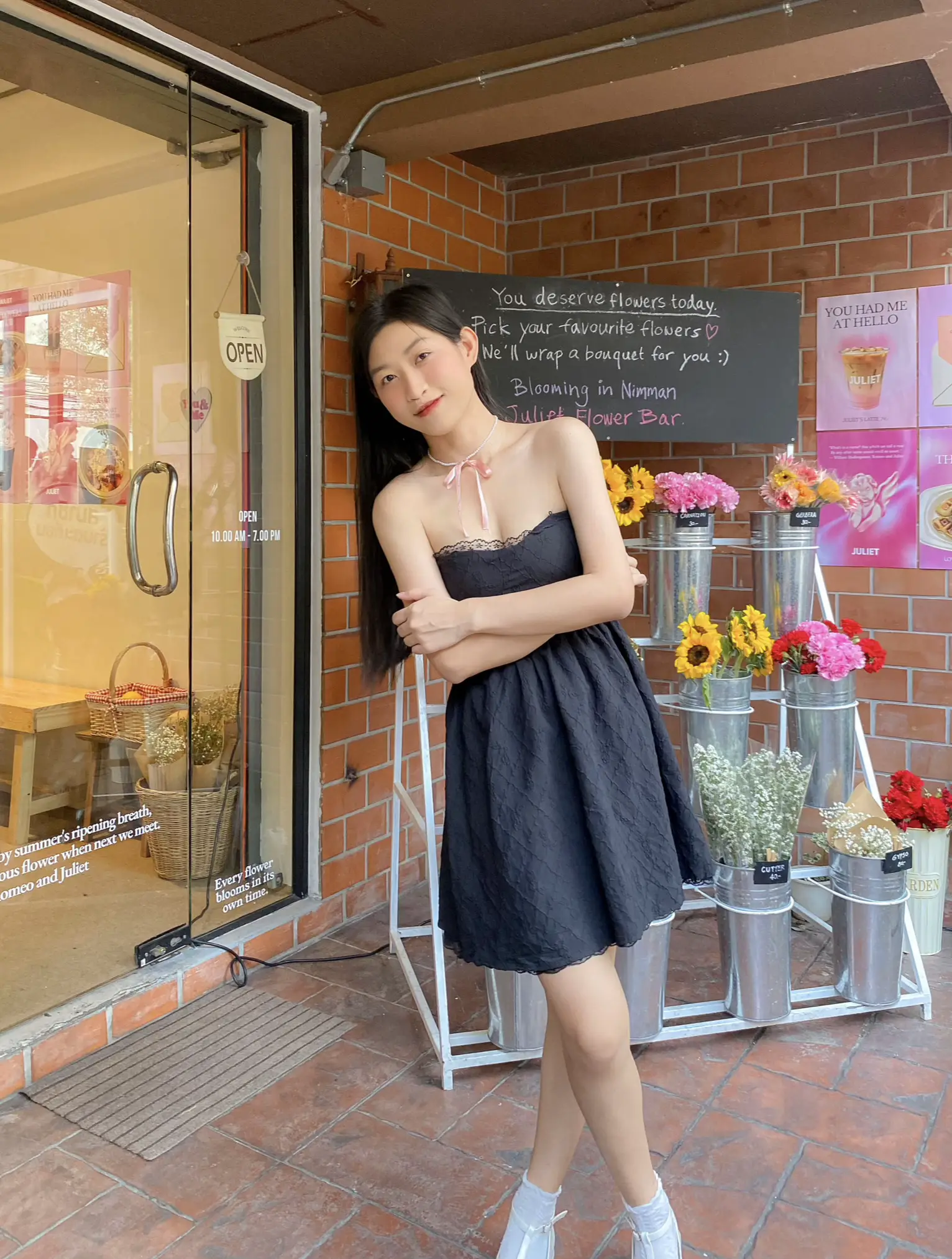 juliet.cnx ; คาเฟ่ดอกไม้ใจกลางนิมมาน เชียงใหม่ 🌷🌺 | แกลเลอรีที่โพสต์โดย ...