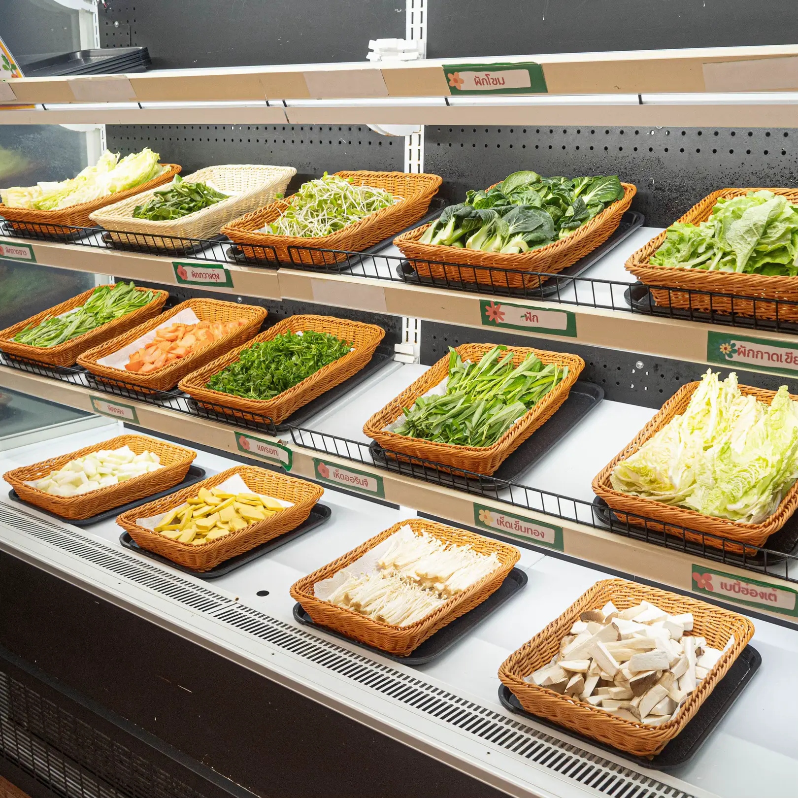 Groot hotpot | แกลเลอรีที่โพสต์โดย แถวนครปฐม | Lemon8