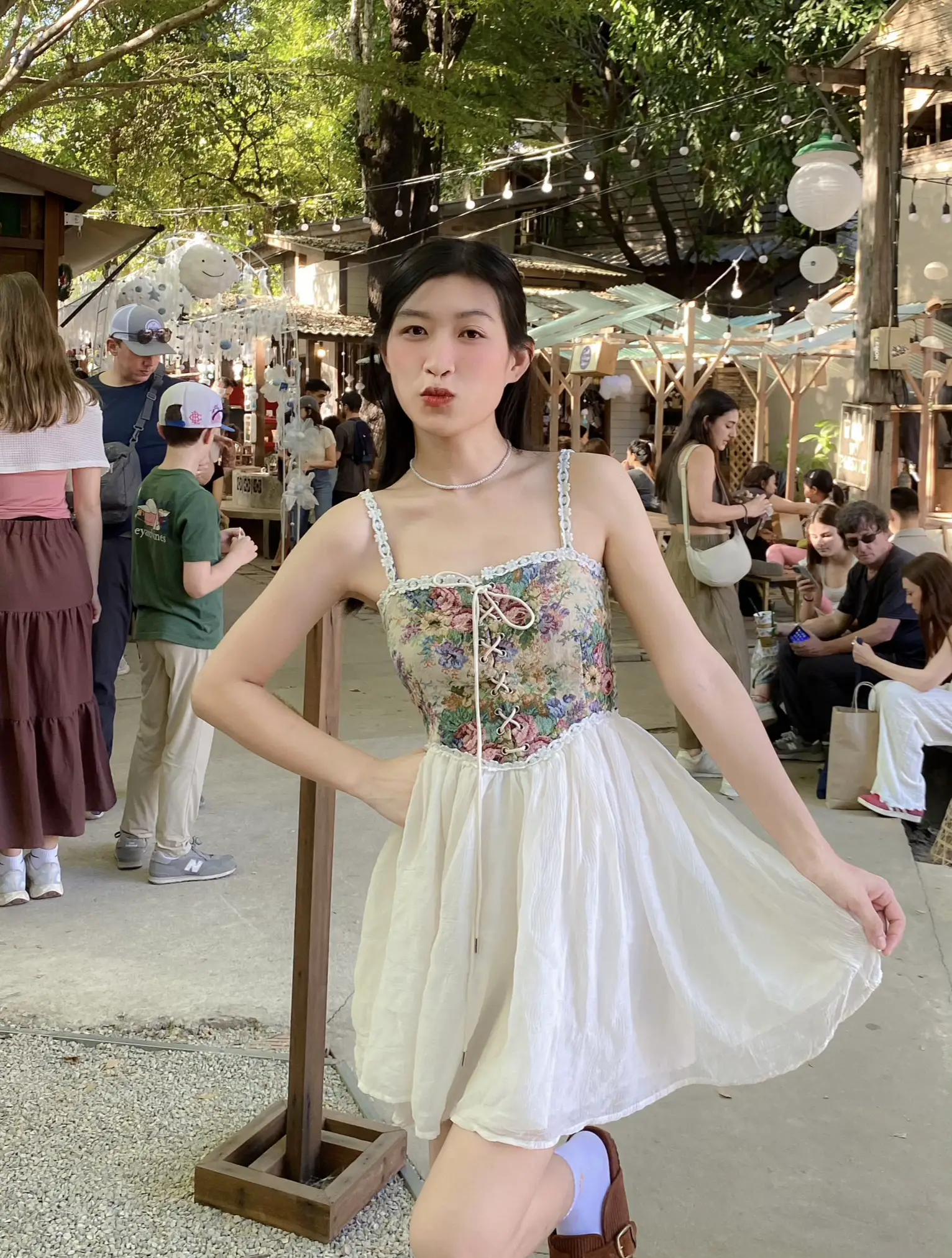 cider outfit idea 🧸🌼 ไอเดียแต่งตัวเที่ยวเชียงใหม่ | แกลเลอรีที่โพสต์โดย Beamthicha | Lemon8