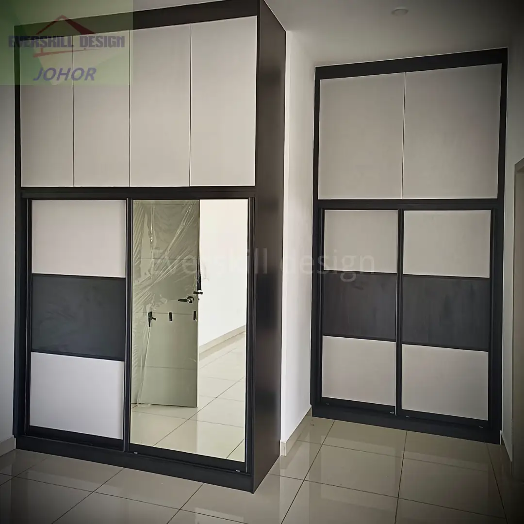 Customize wardrobe 👗🧥🥼Jb area📸📸 | Galeri disiarkan oleh Everskill jack | Lemon8