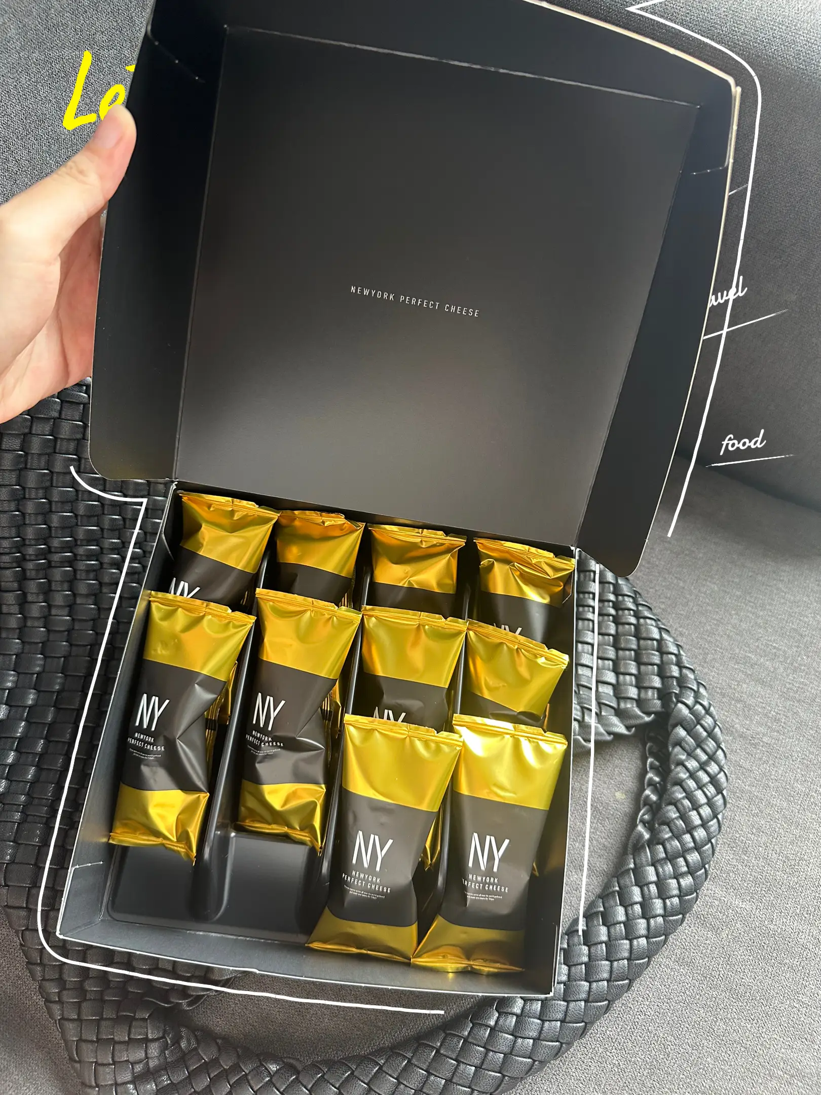 NY Perfect cheese ขนมญี่ปุ่นที่โคตรอร่อย 🇯🇵🧀 | แกลเลอรีที่โพสต์โดย Chomchom | Lemon8