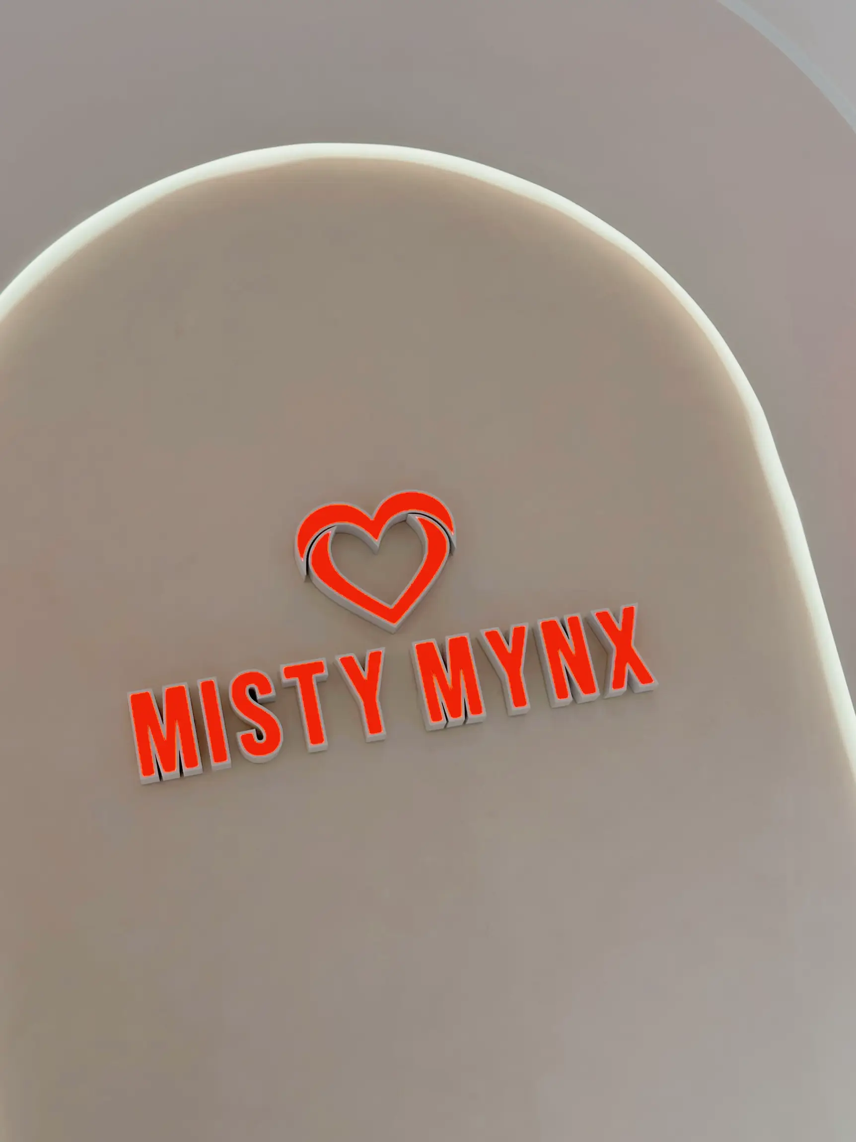 เปิดแล้ว Misty Mynx สาขาใหม่ที่ The Mall BANGKAPI | แกลเลอรีที่โพสต์โดย Kim Pop | Lemon8