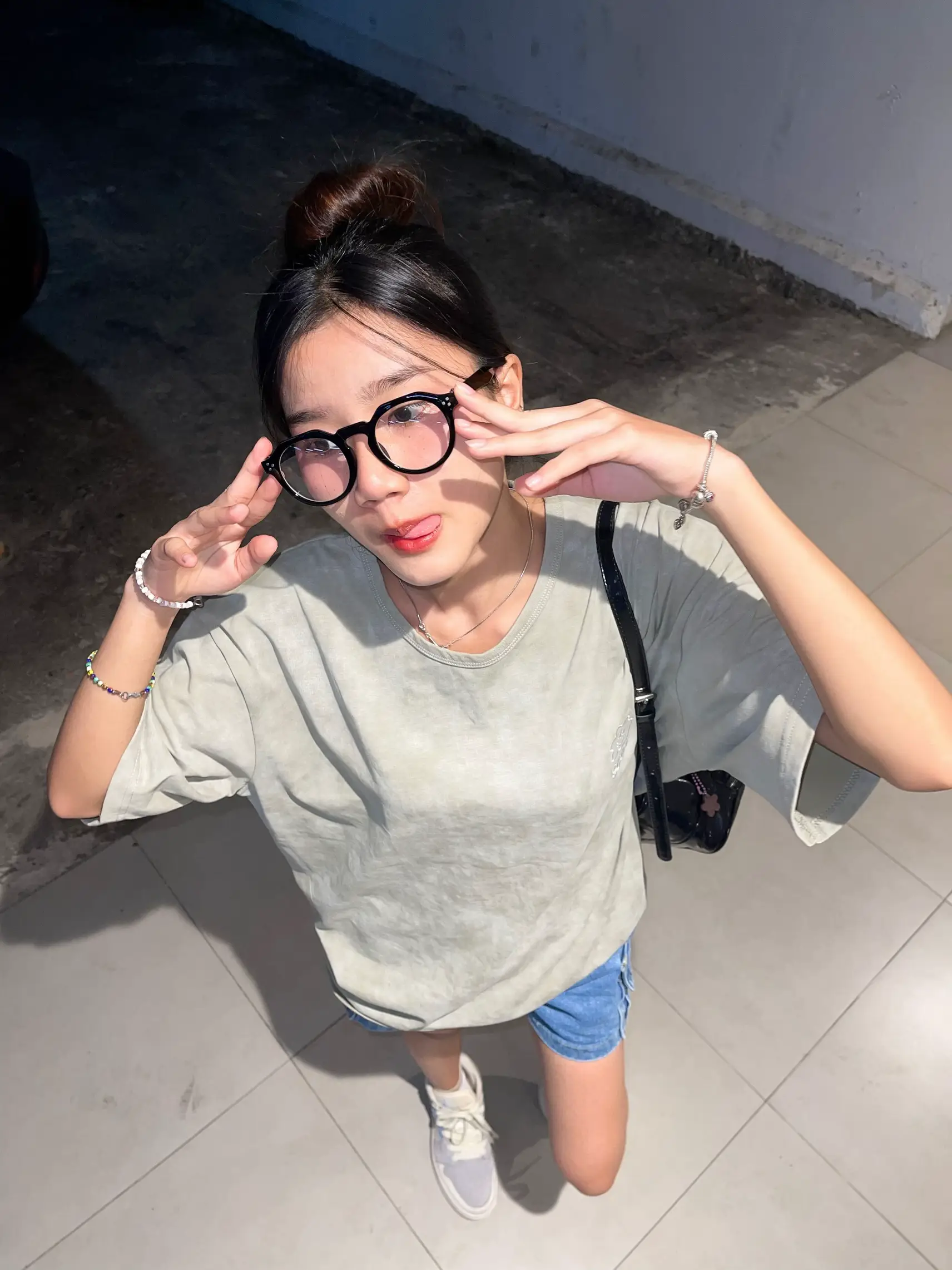 soon_bkkofficial เสื้อฟอก รุ่นClassic 🙌🏻 | แกลเลอรีที่โพสต์โดย kkaowaott_ss.9 | Lemon8