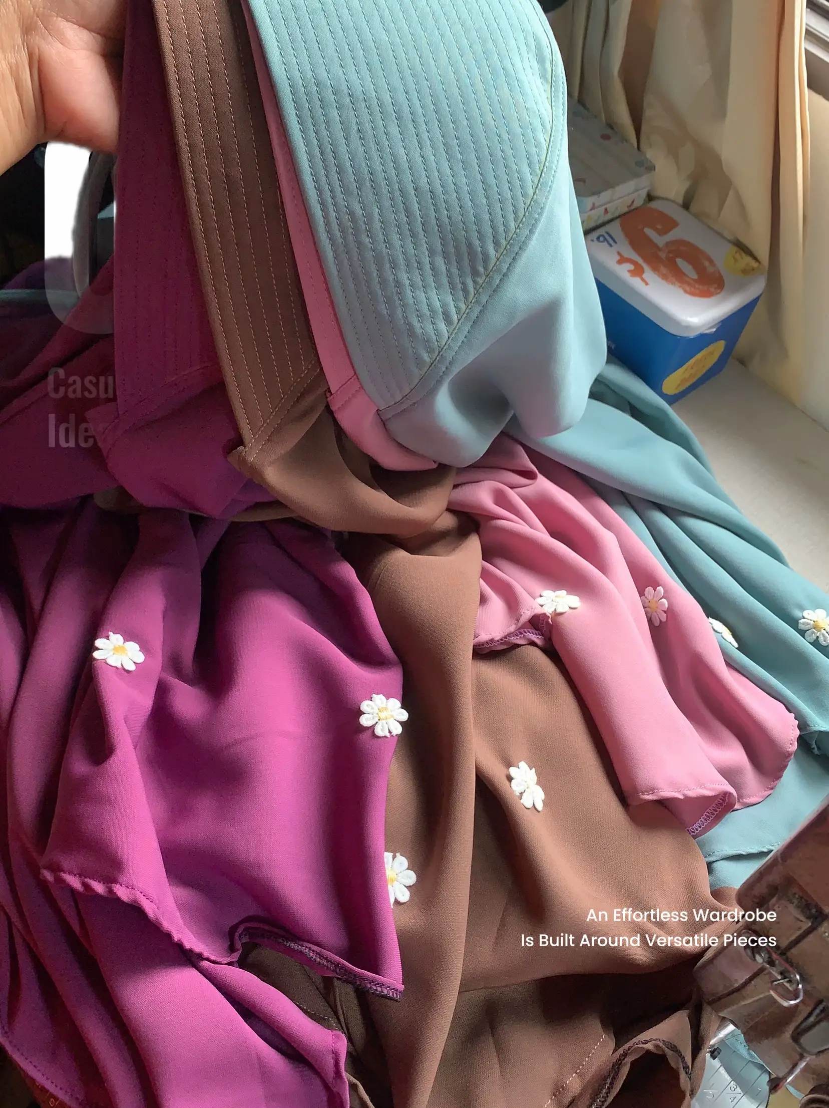 ผ้าคลุมผม(ฮิยาบ)สาวมุสลิม | แกลเลอรีที่โพสต์โดย Daleeya ya | Lemon8